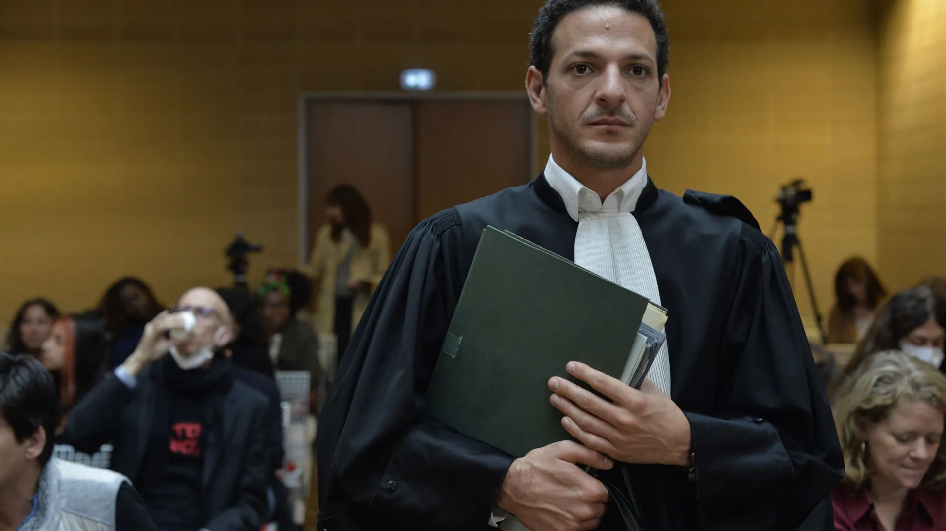 'Je ne suis pas un héros', une comédie jubilatoire sur les apparences ...