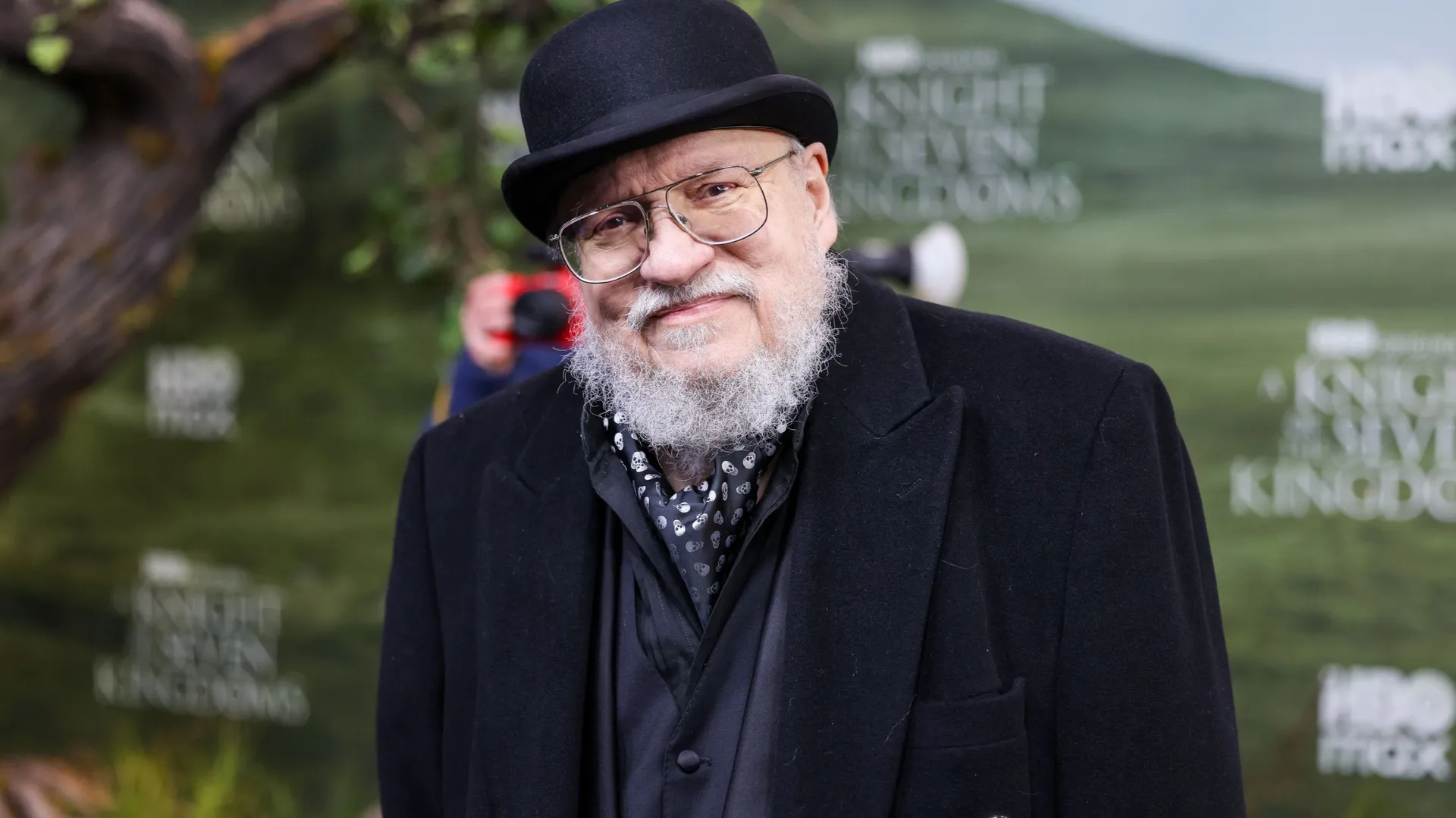 George R. R. Martin ne parvient toujours pas à écrire la fin de la saga ...
