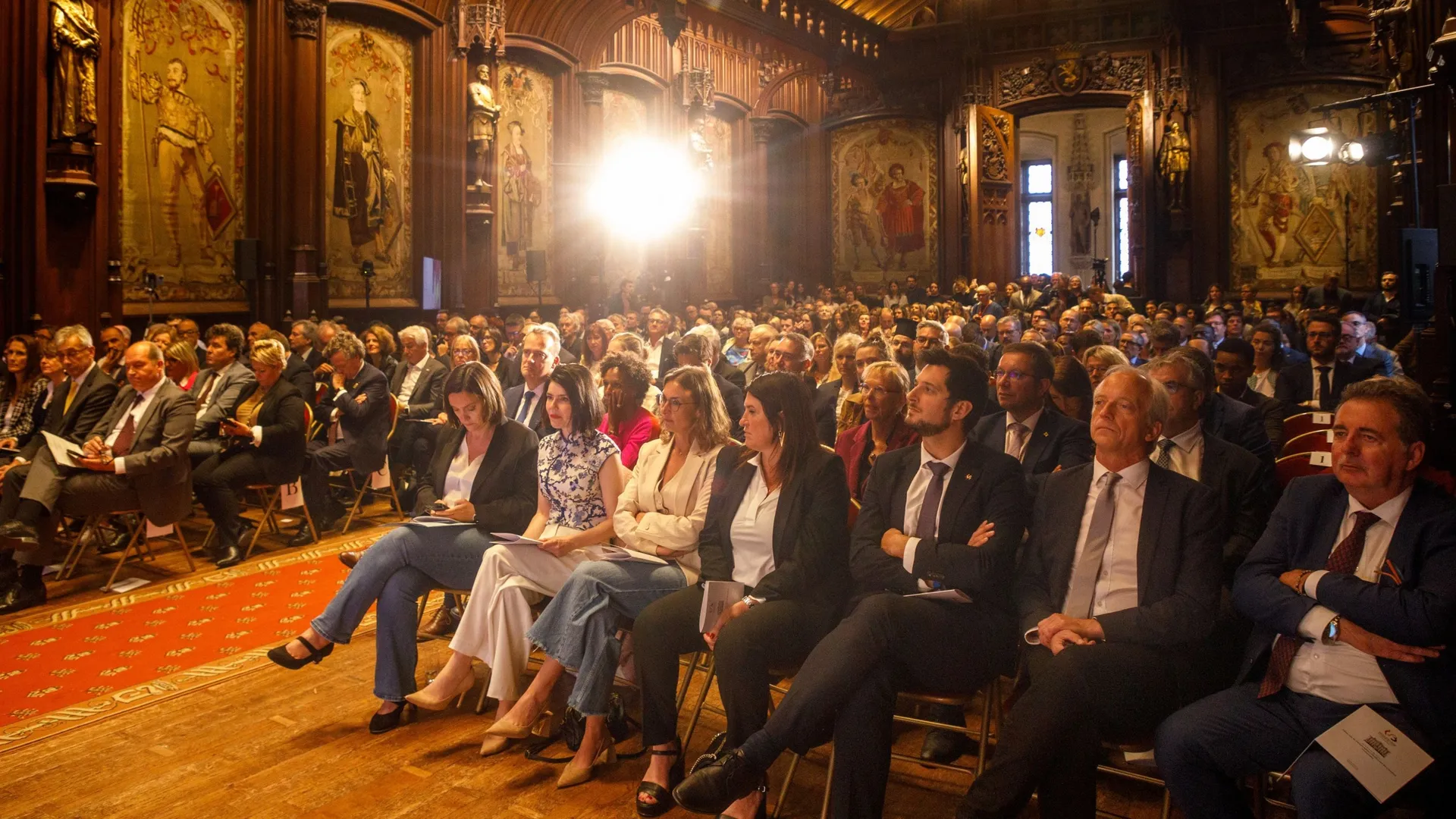 Temu, l’application d’achats en ligne de produits pas chers, qui veut ...