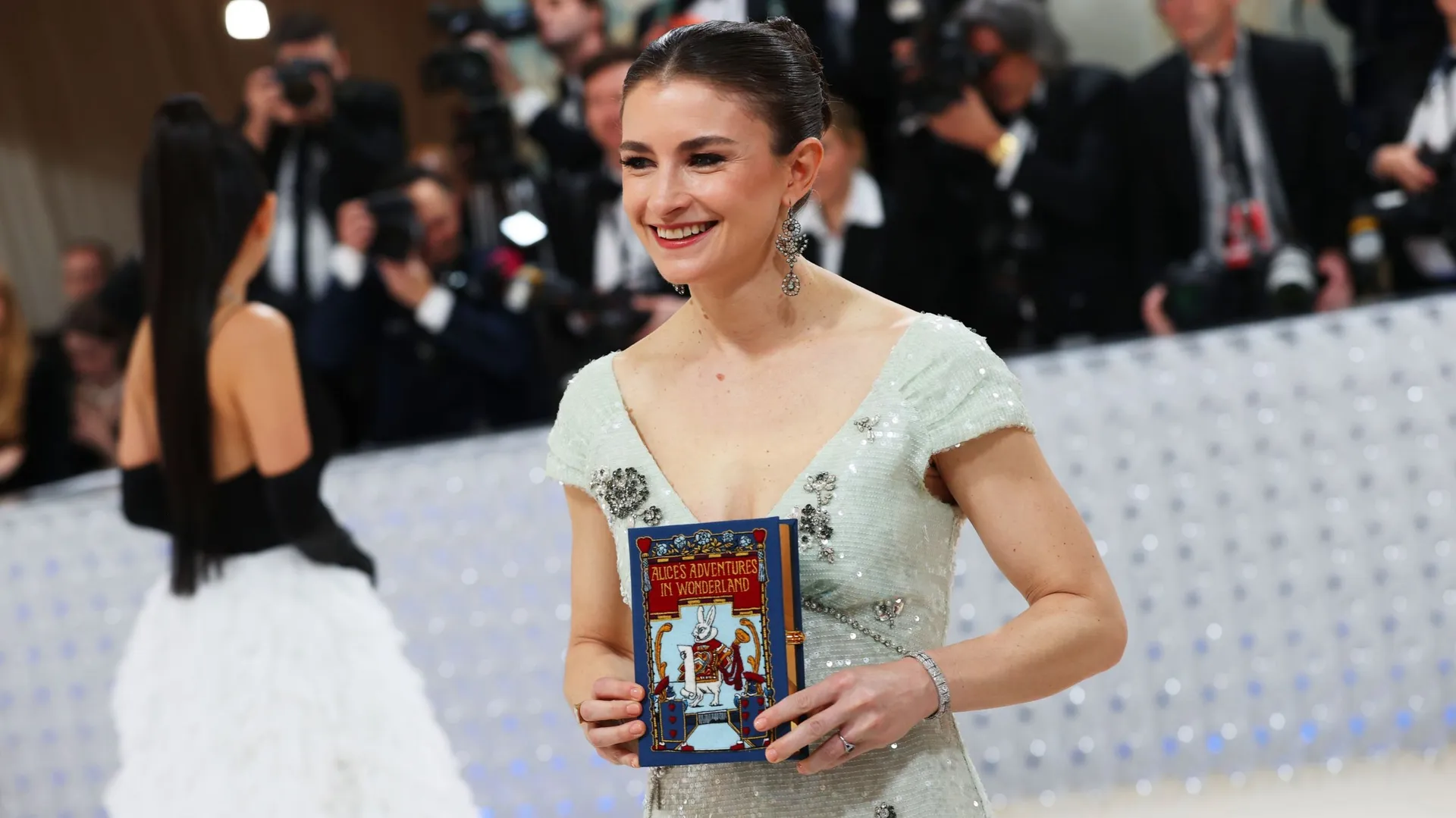 Vogue : Chloé Malle prend la relève d’Anna Wintour - RTBF Actus