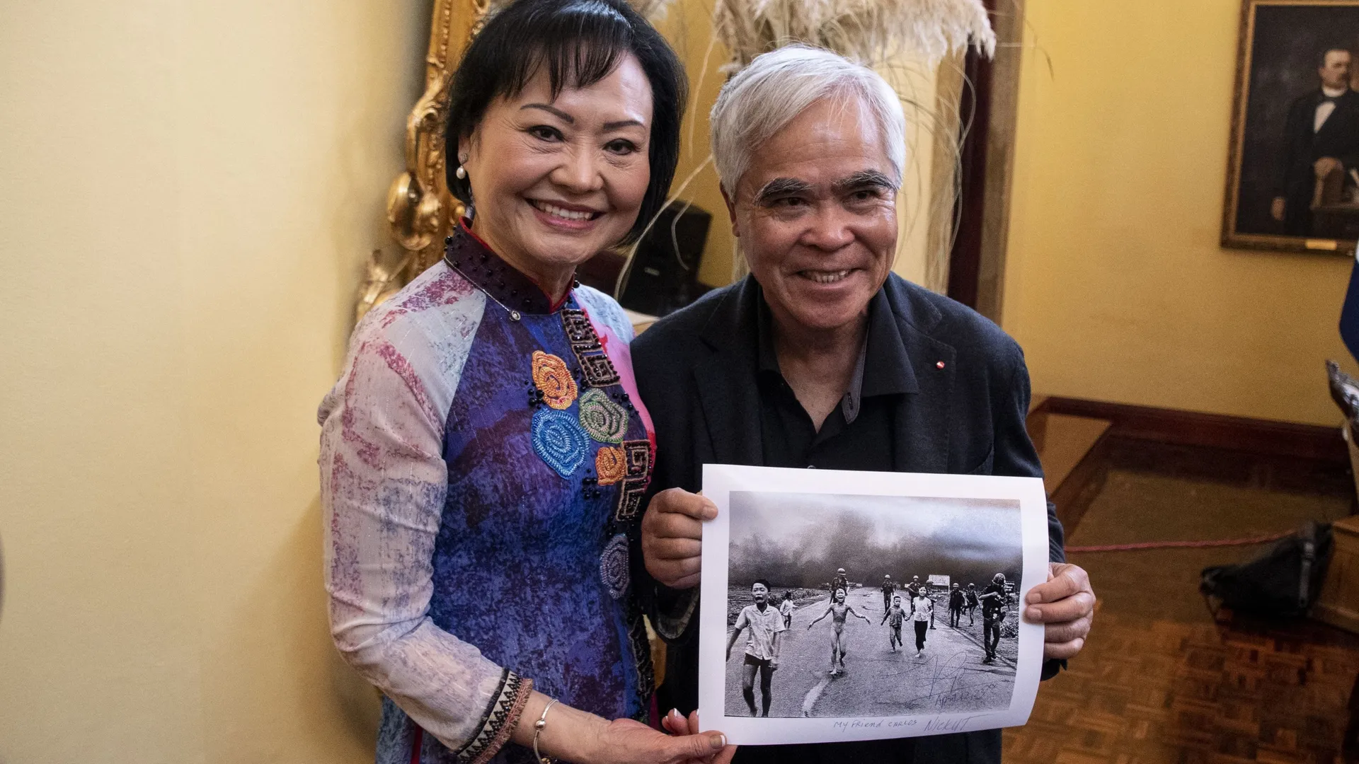 Guerre du Viêt Nam : «la petite fille au napalm» une photo qui a fait ...