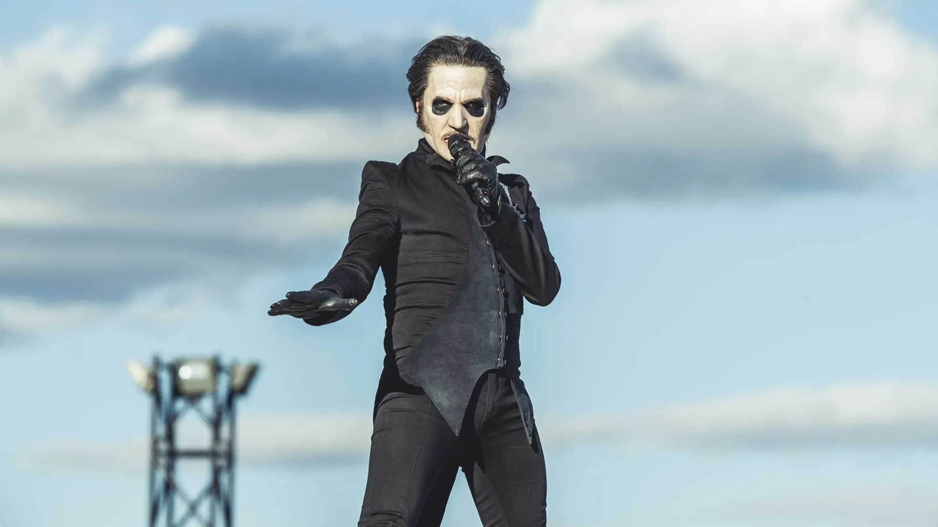 Regardez Ghost revisiter une scène culte de… Ghost - RTBF Actus