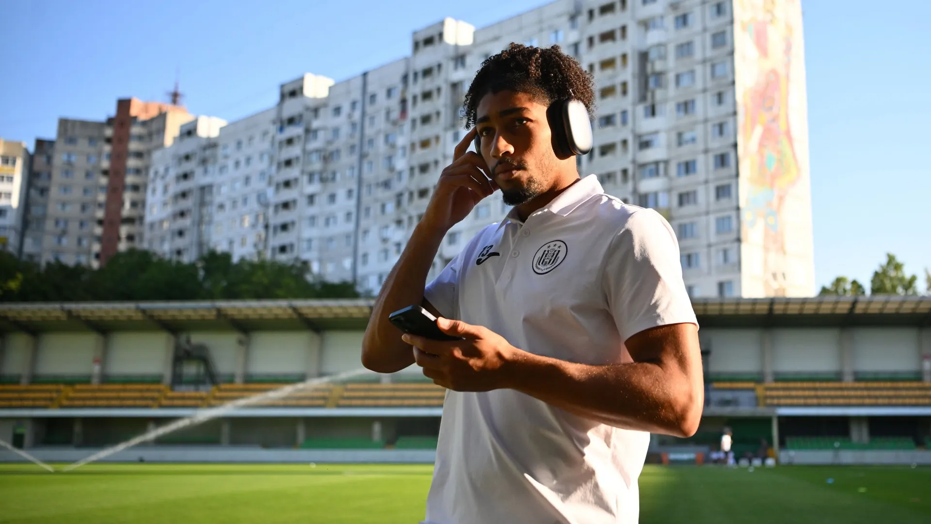 Nathan Saliba (Anderlecht) sur le Gril : 'A Montréal, Laurent Ciman me parlait déjà de votre ...