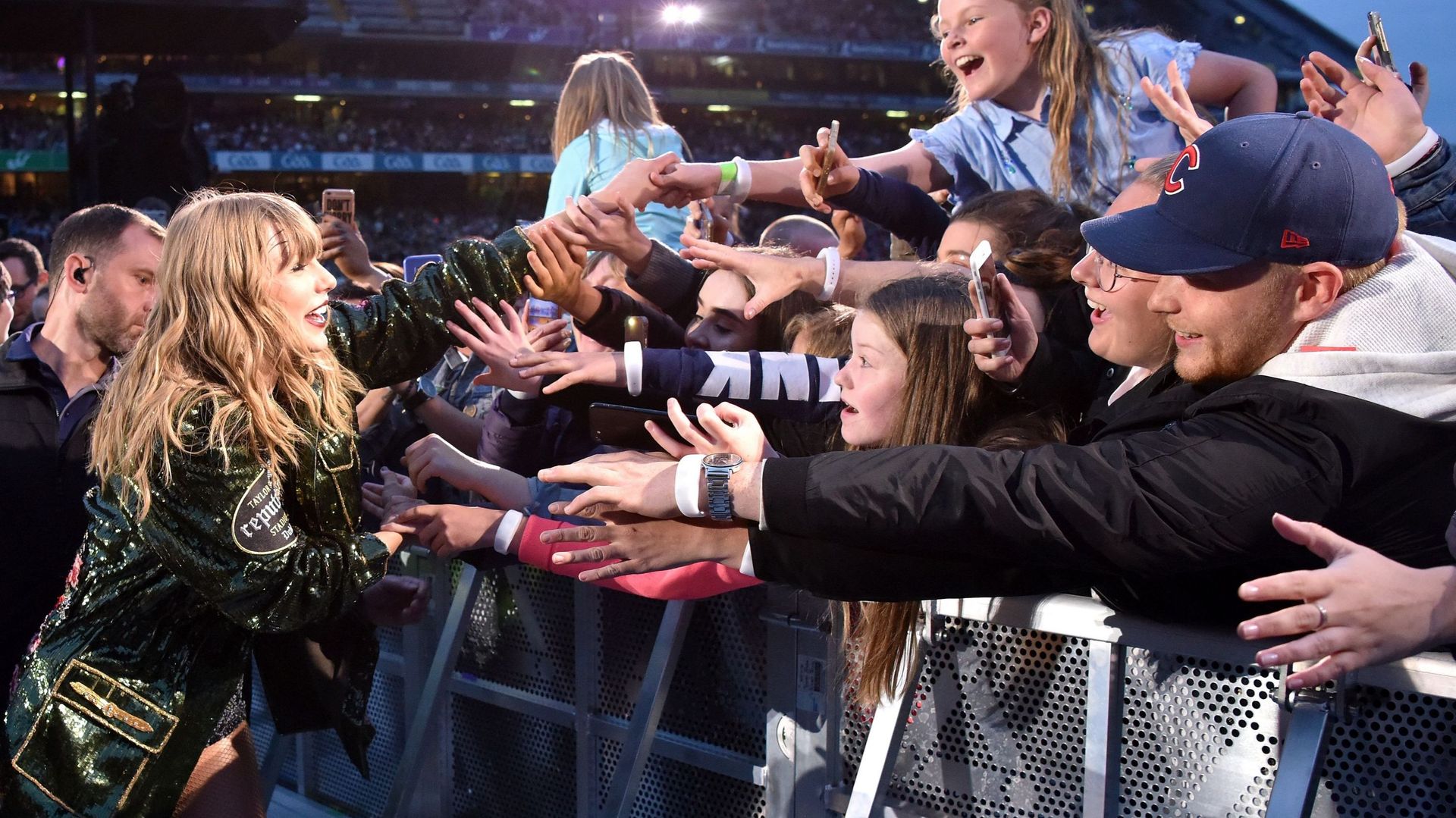 BTS, Harry Potter, Taylor Swift… A quoi servent les communautés de fans ...