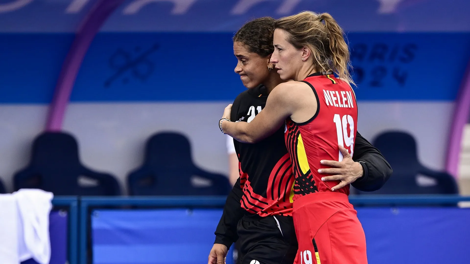 Revivez le podium de Sarah Chaâri, en bronze en taekwondo : 'J’avais le ...