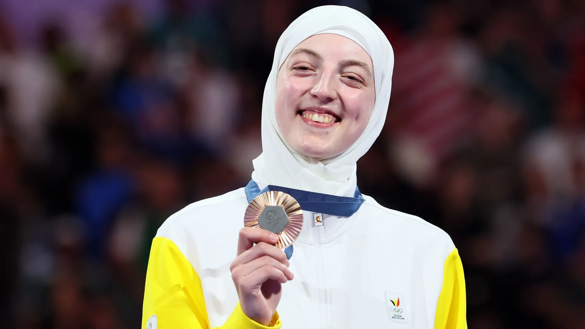 Revivez le podium de Sarah Chaâri, en bronze en taekwondo : 'J’avais le ...