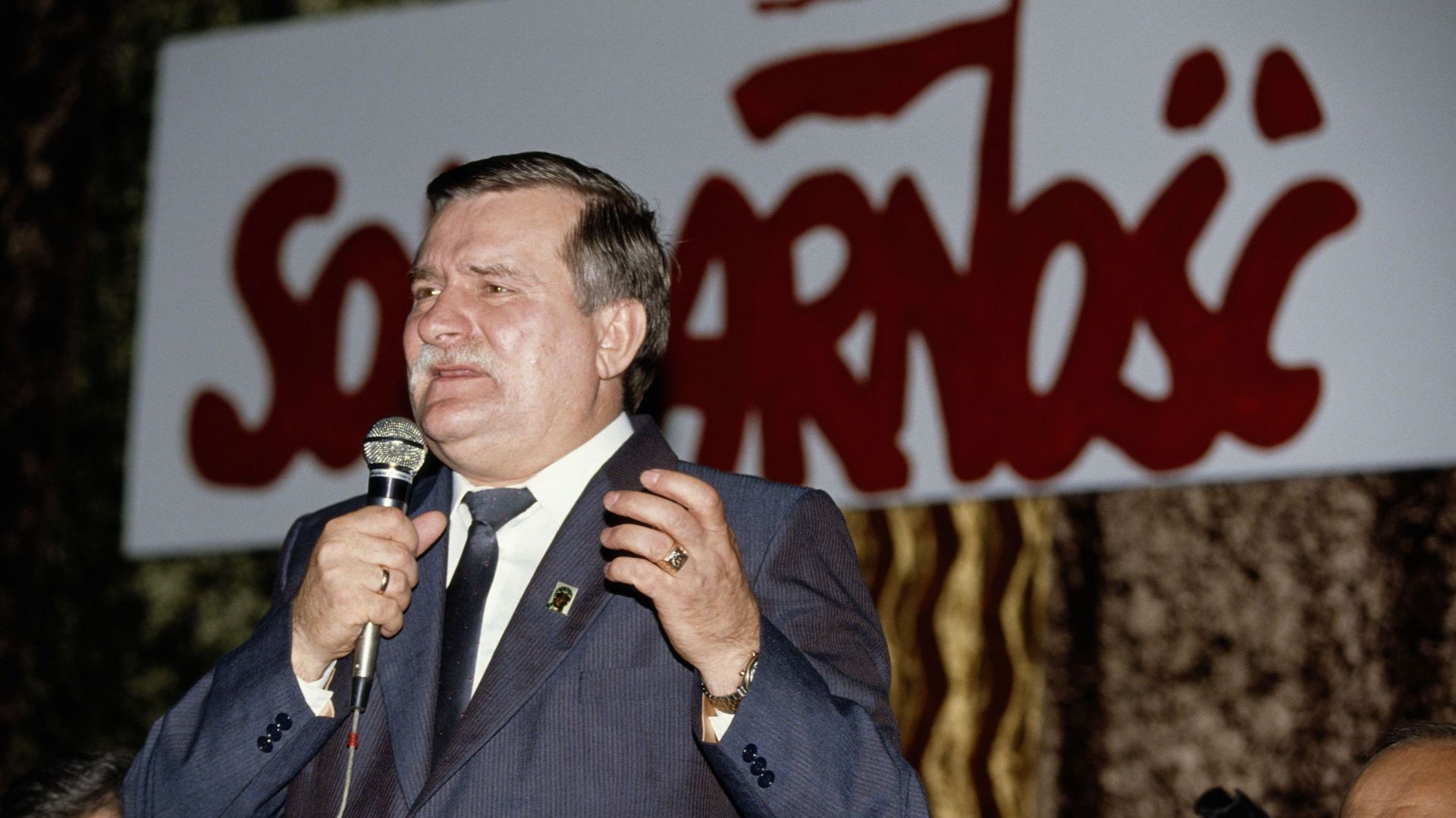 François De Brigode évoque Lech Walesa, Neil Diamond, Augusto Pinochet ...