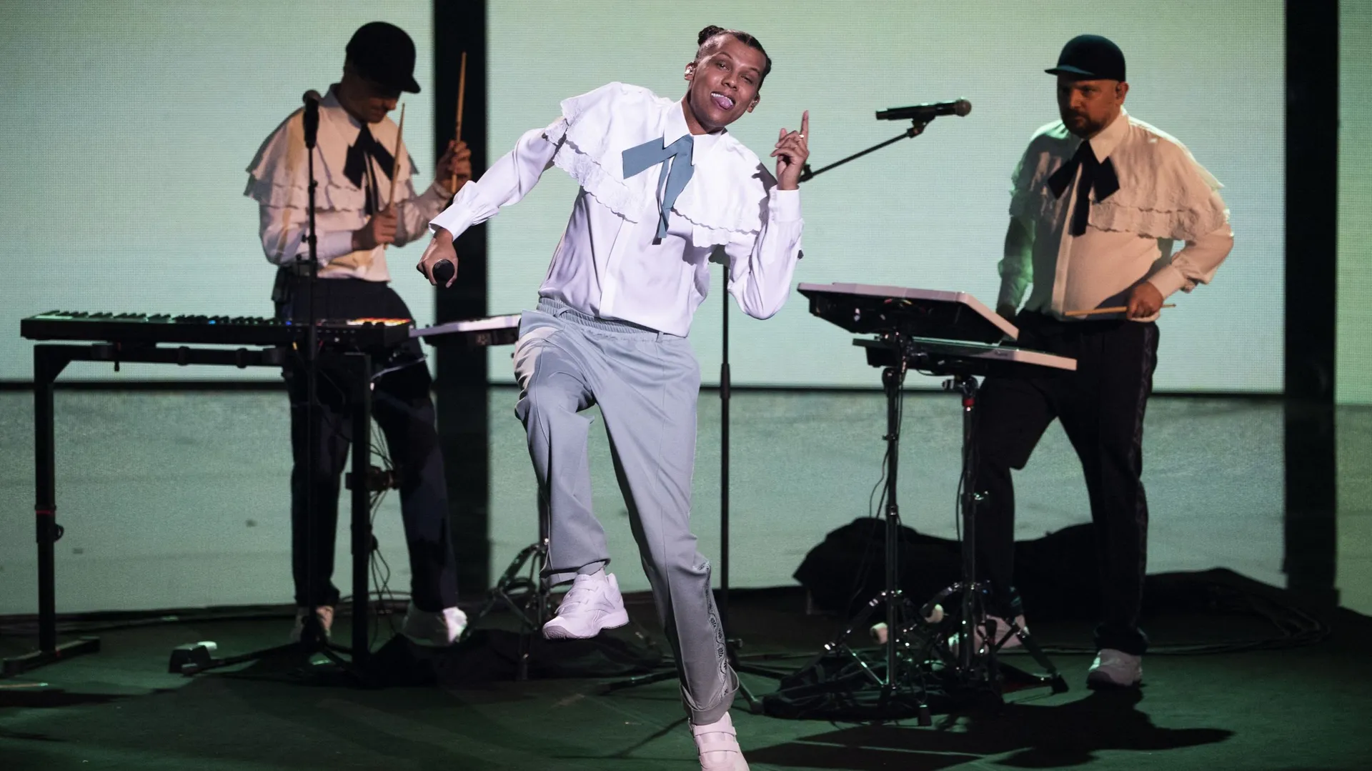 Stromae, avec son avatar, lance les Victoires de la musique - RTBF Actus
