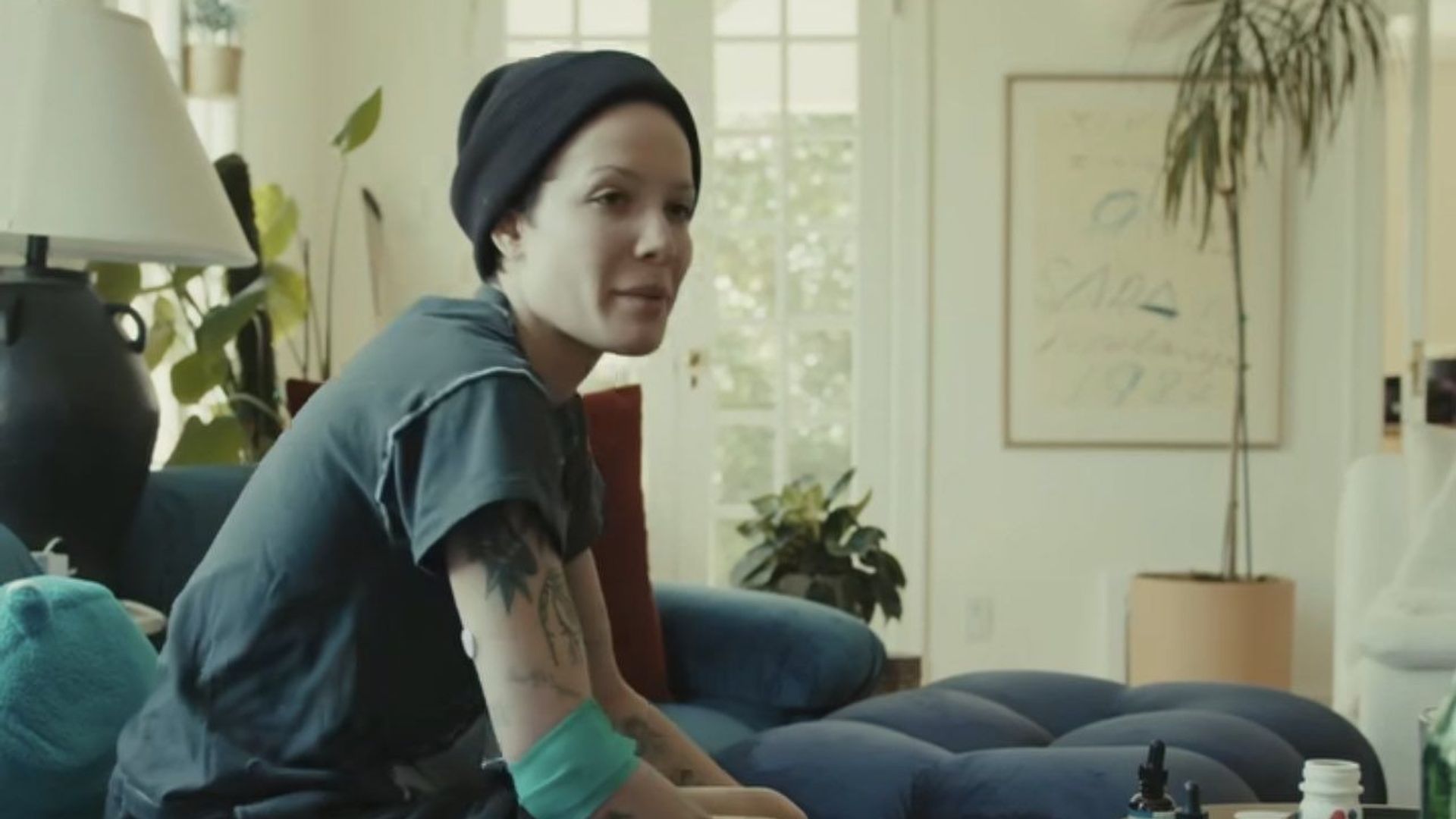 Halsey annonce être atteinte d’un cancer dans un post qui fend le cœur ...