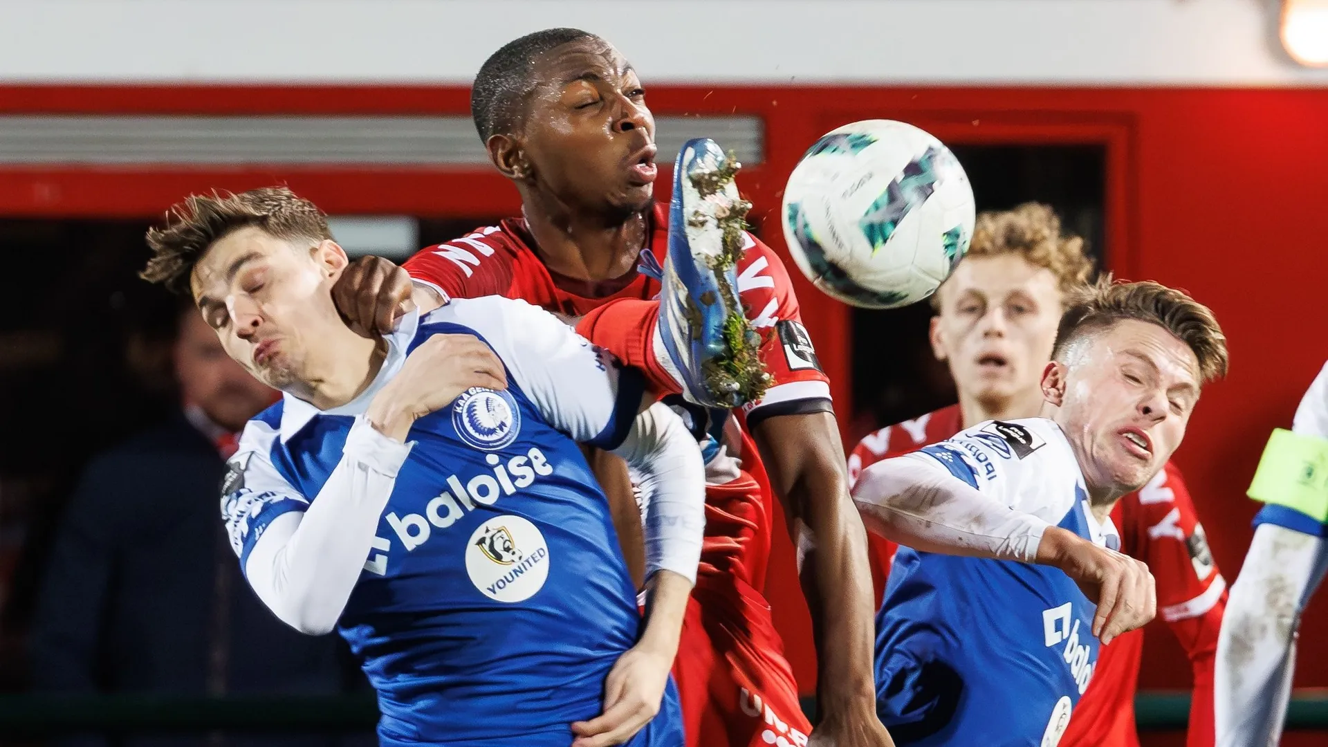 Marco Kana (Anderlecht) sur le Gril : ' À l’entraînement, le niveau est ...