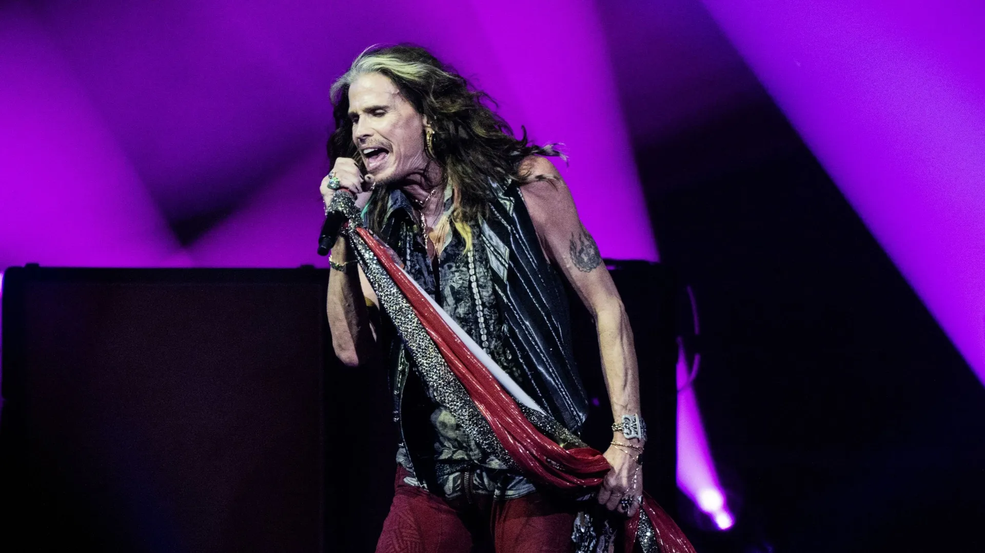 Aerosmith : Joe Perry parle de son amitié tumultueuse avec Steven Tyler ...