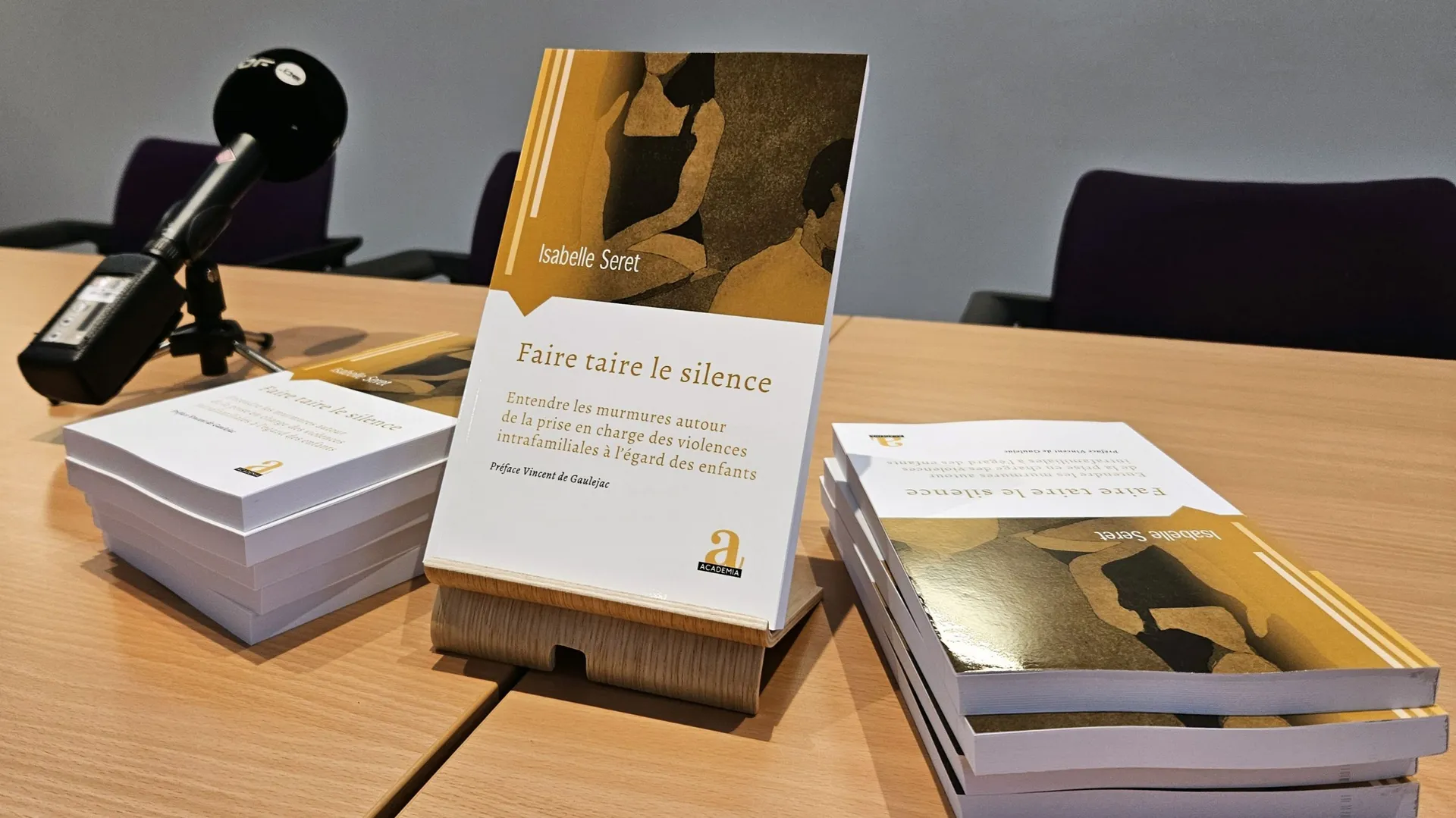 'Faire taire le silence' : un livre pour ouvrir les yeux sur les ...