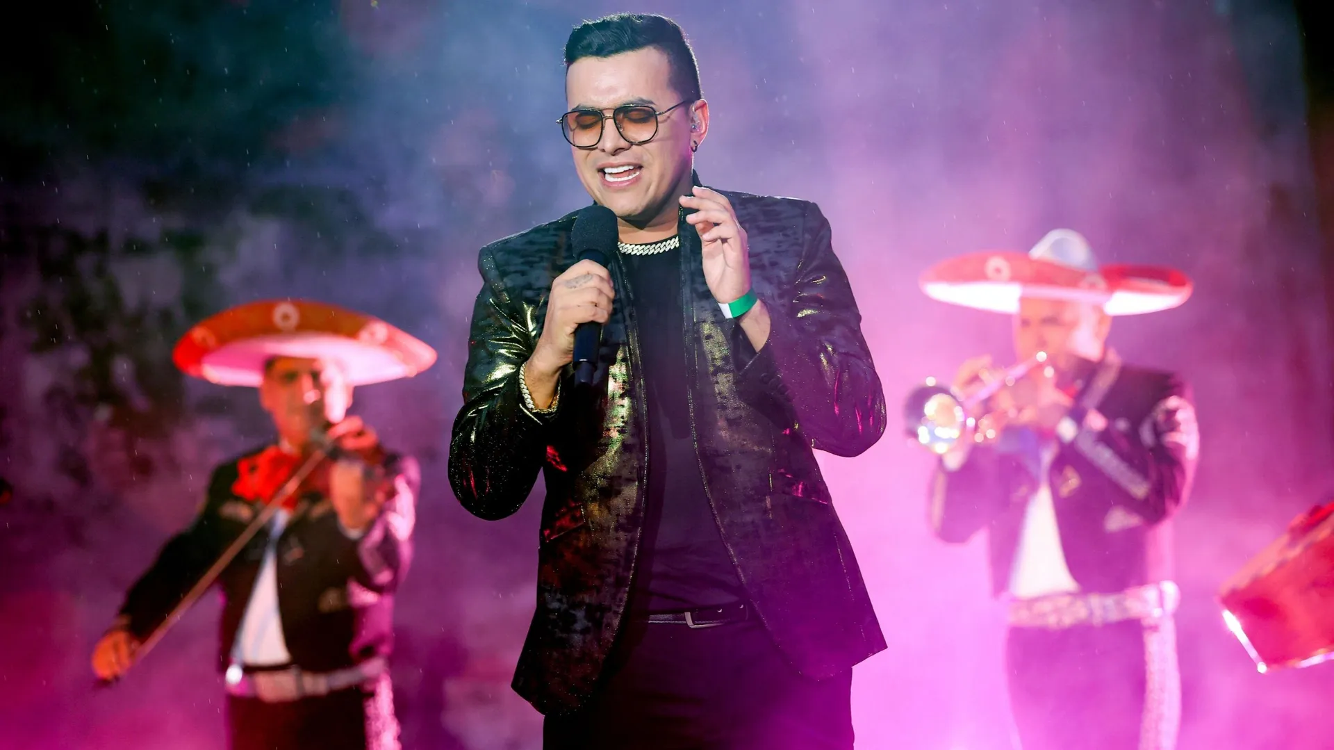 Après l’avoir rêvé à trois reprises, la star colombienne Yeison Jimenez ...