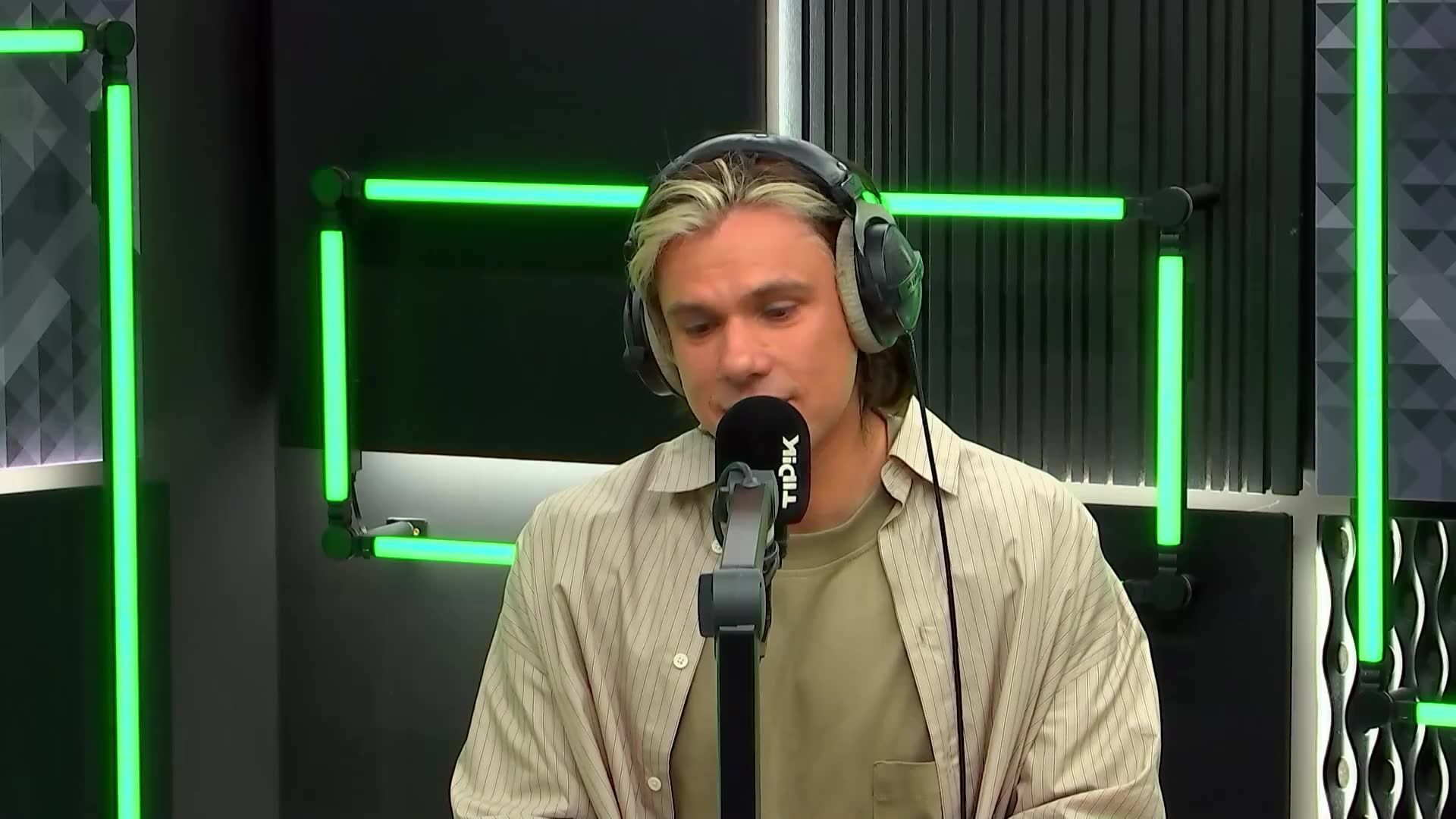 'Même être nul en baston, c’est du taf à l’écran' : Orelsan plonge dans ...