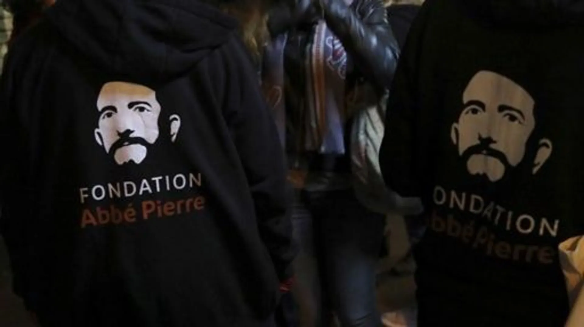L’Abbé Pierre visé par 17 nouvelles accusations de violences sexuelles ...