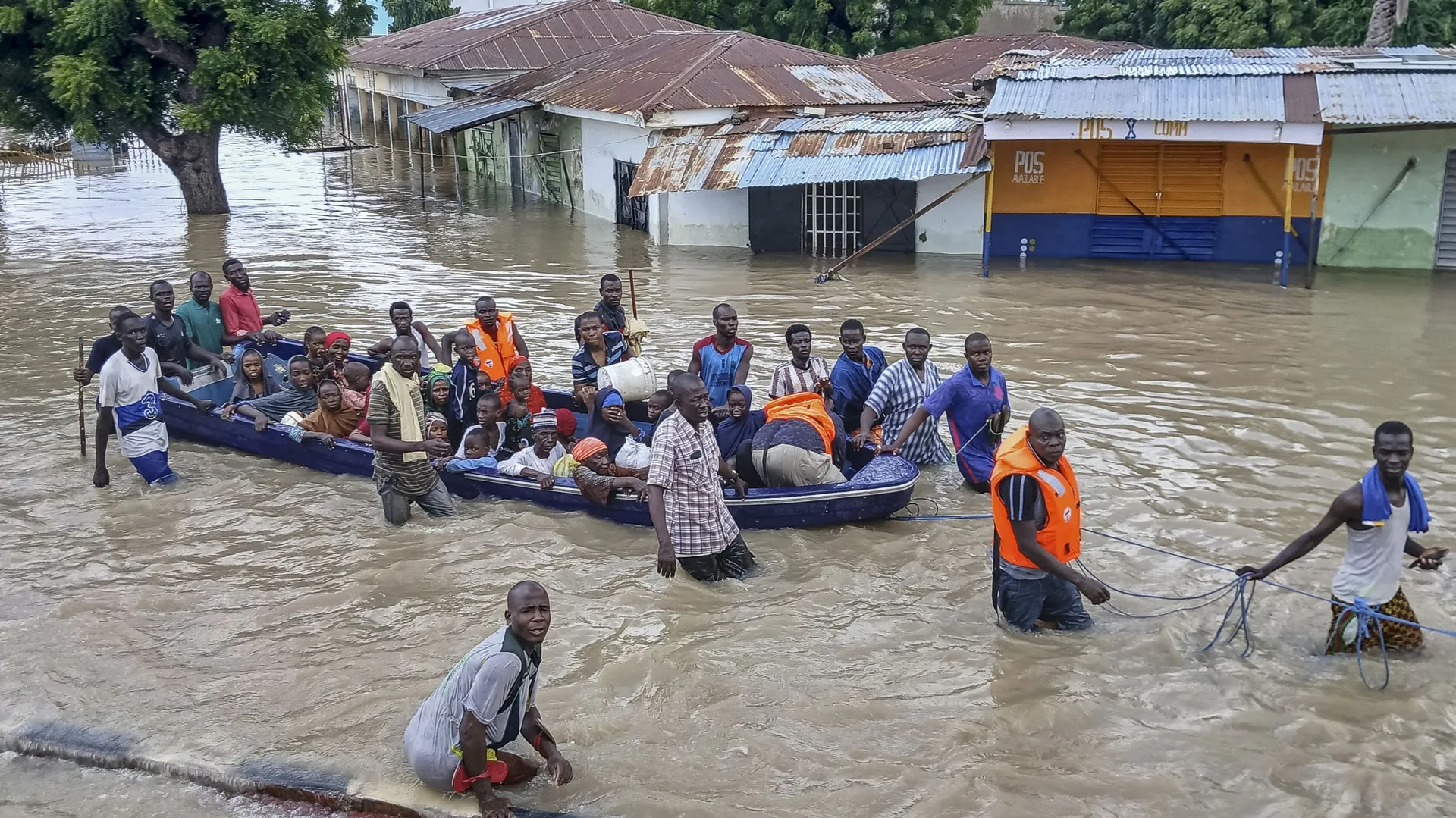 Afrique : les inondations dans la zone du Sahel et du lac Tchad ...