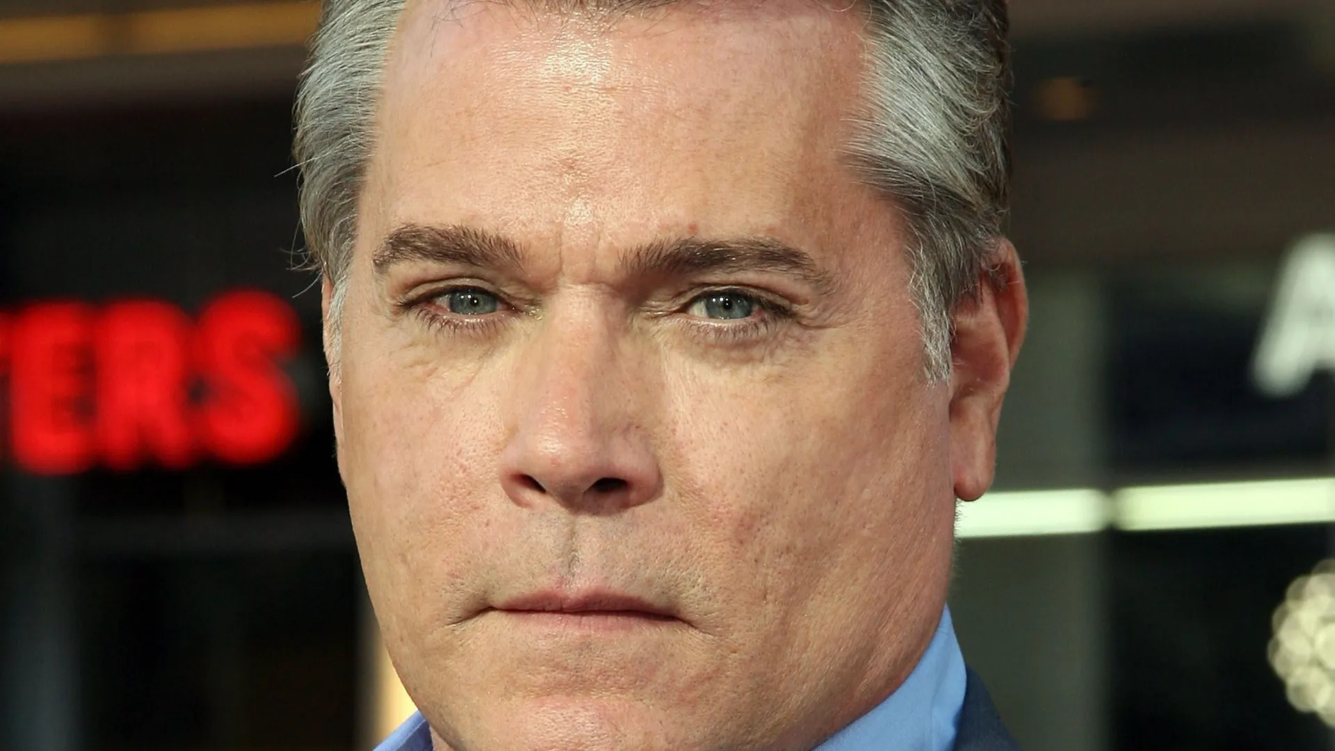 Bill Paxton, Ray Liotta et Olivier Martinez dans la mini-série 'Texas ...