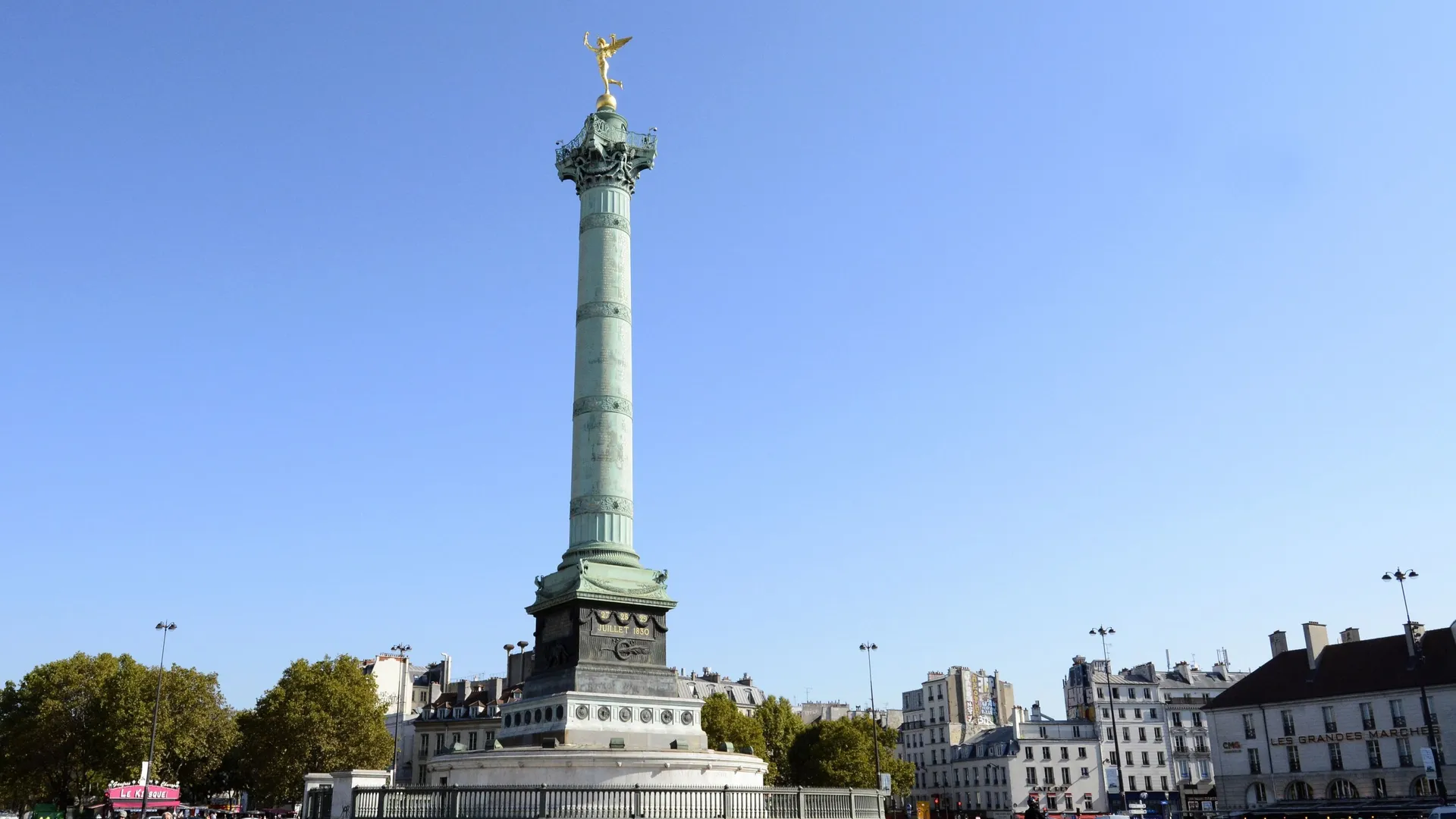 Paris veut végétaliser 100 hectares, dont le toit de l'Opéra Bastille ...