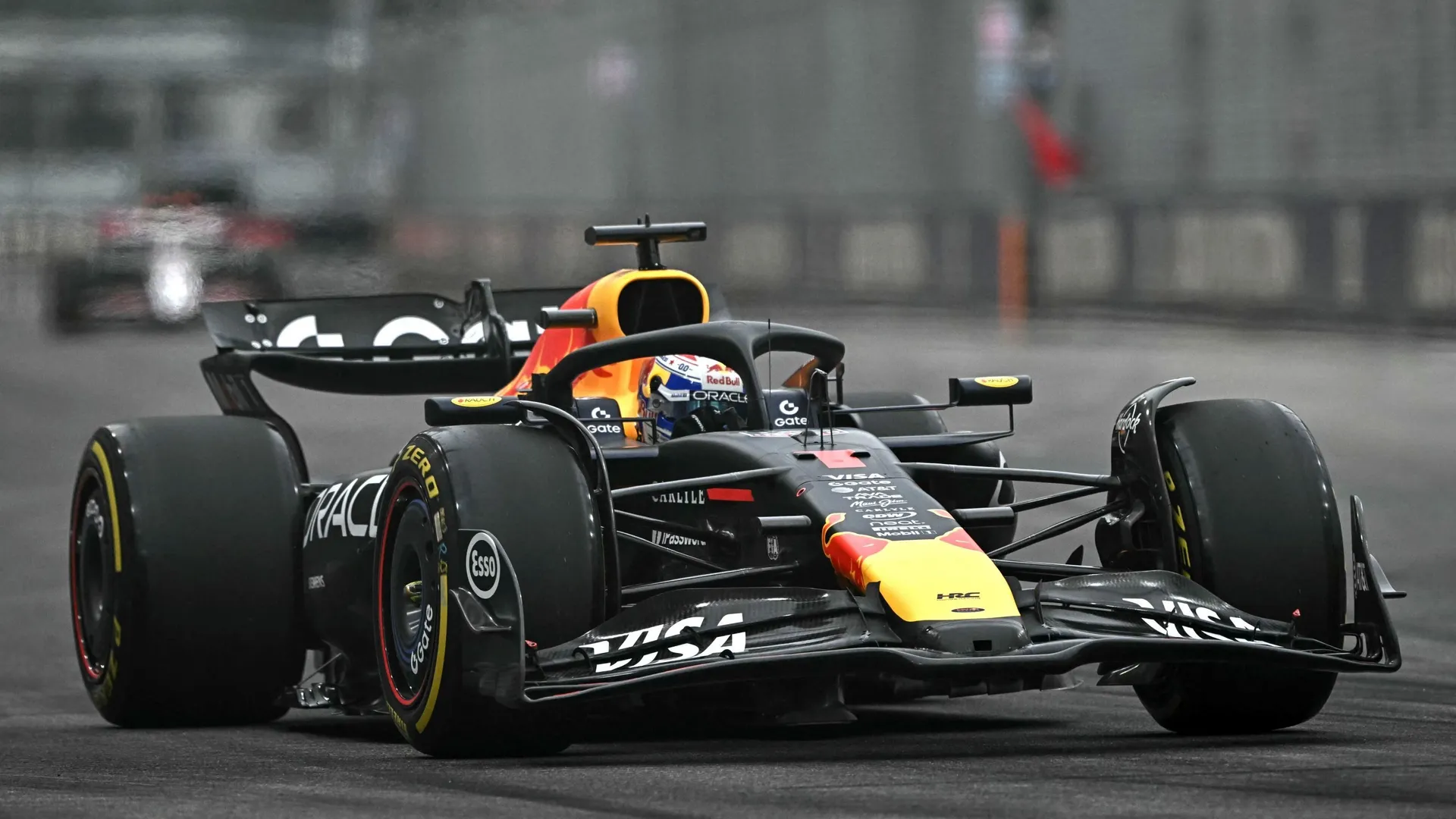 F1 Singapour : Verstappen domine la dernière séance d’essais libres, Lawson à nouveau dans le ...