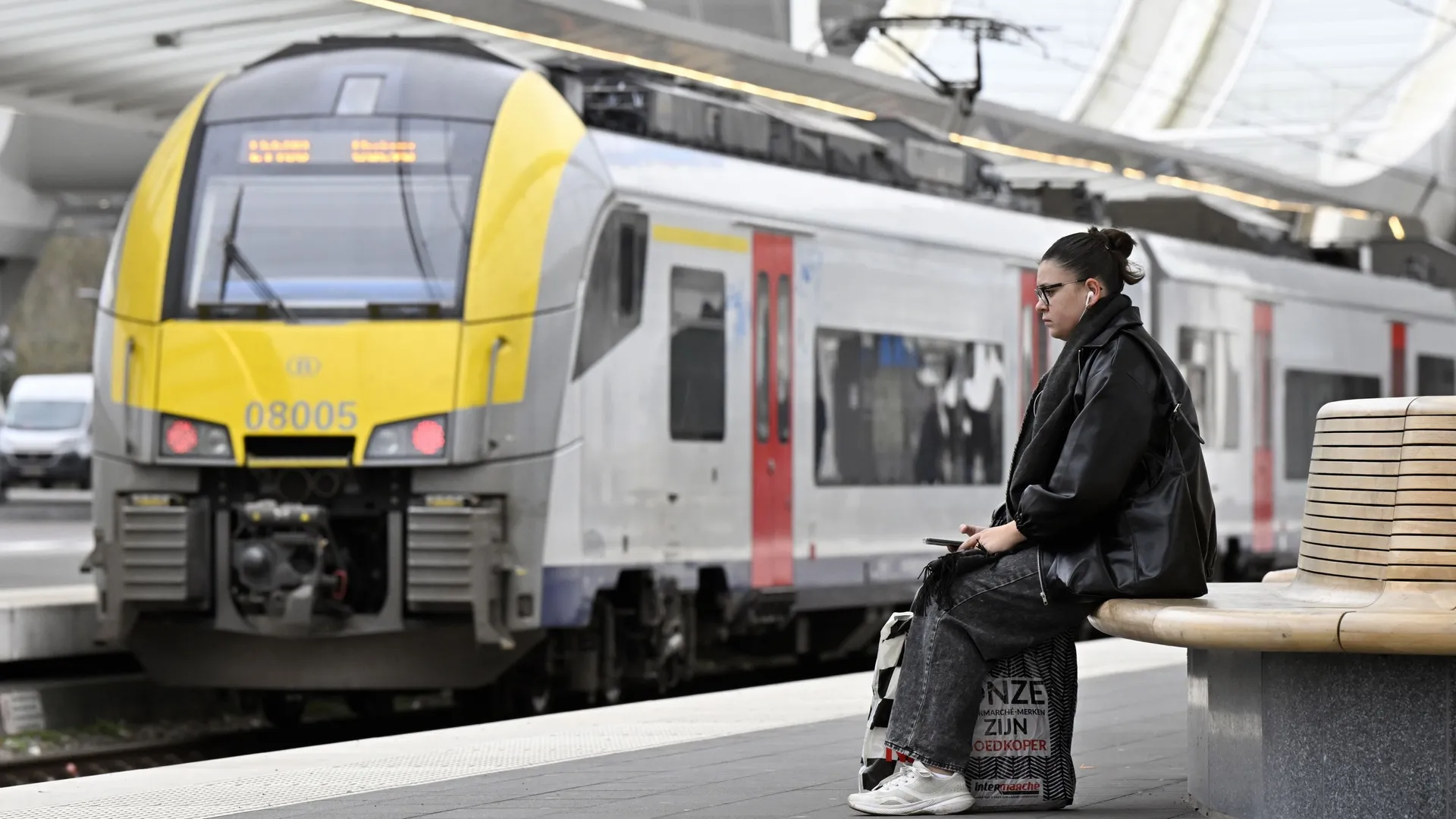 La SNCB adapte son offre de trains pour la rentrée, un train direct va ...
