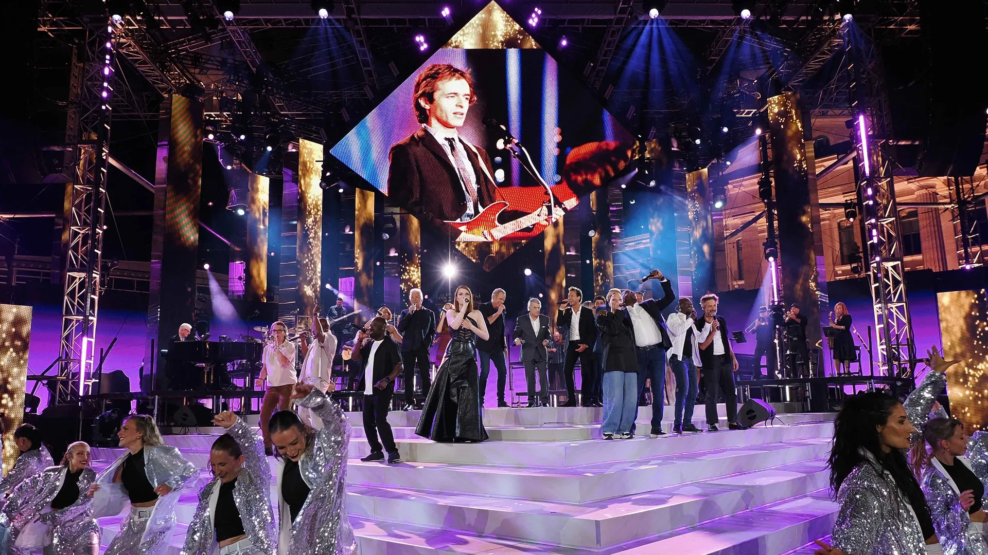 Les plus grands artistes francophones rendent hommage à Jean-Jacques ...