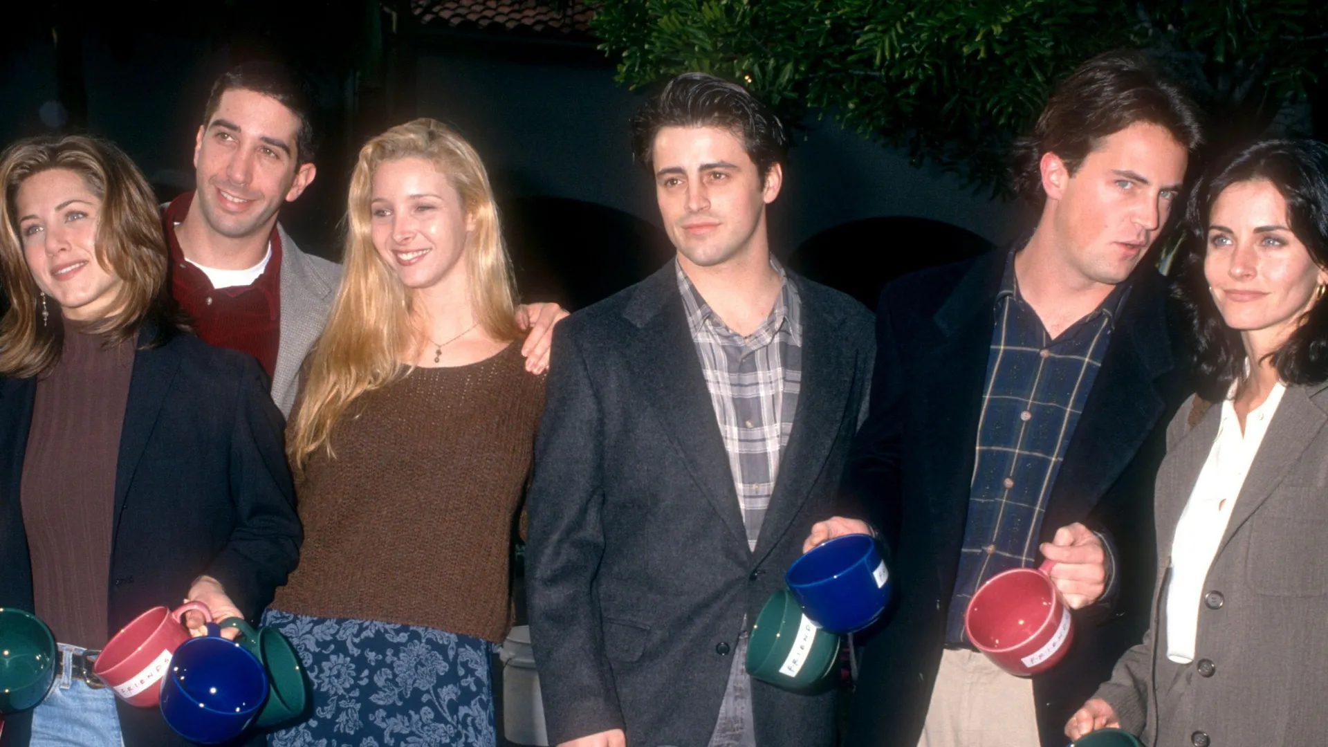 'Friends' : la fin du spin-off 'Joey' disponible près de 20 ans après ...