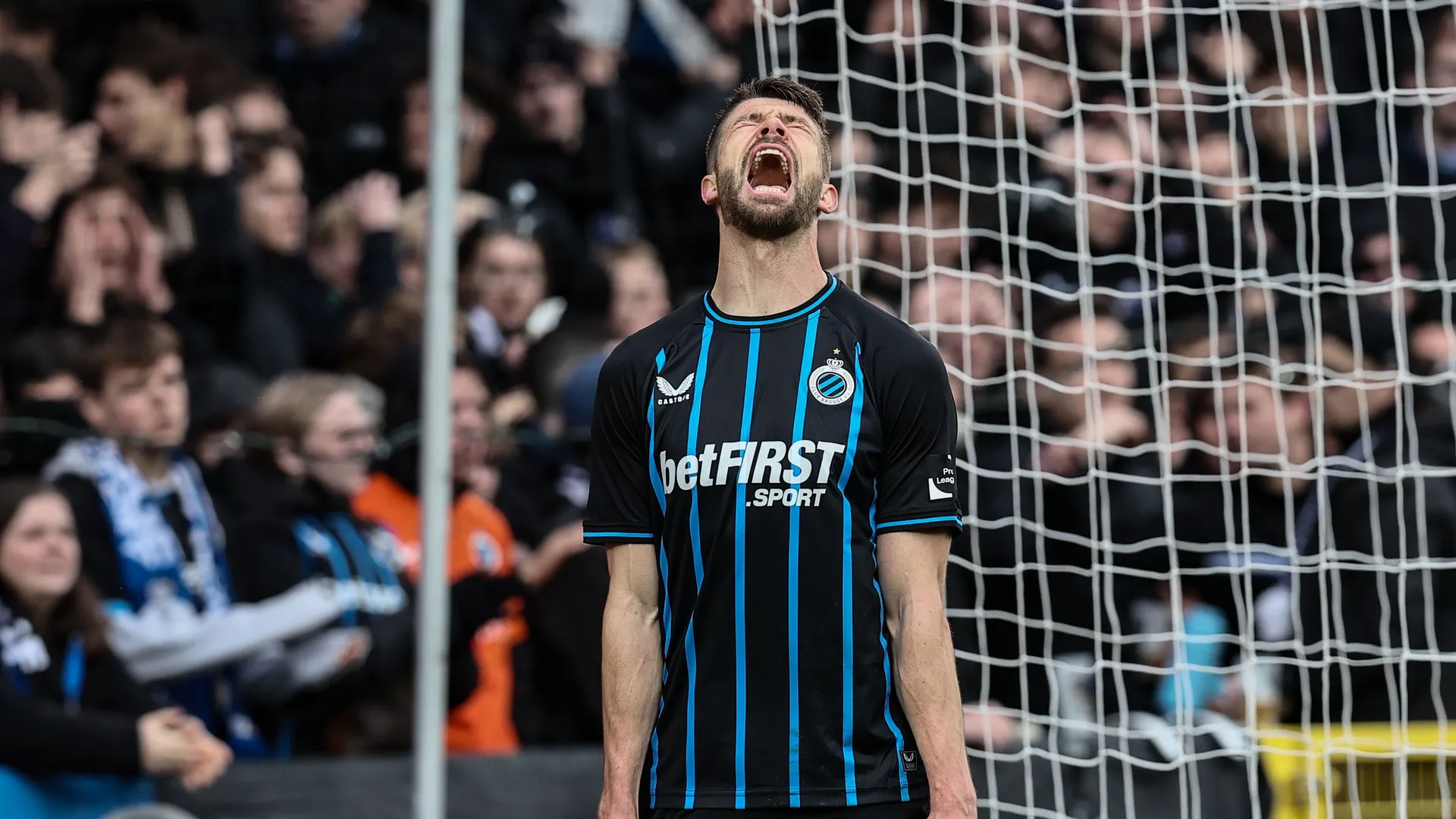 Complètement Foot : le Standard s’impose face à un concurrent ...