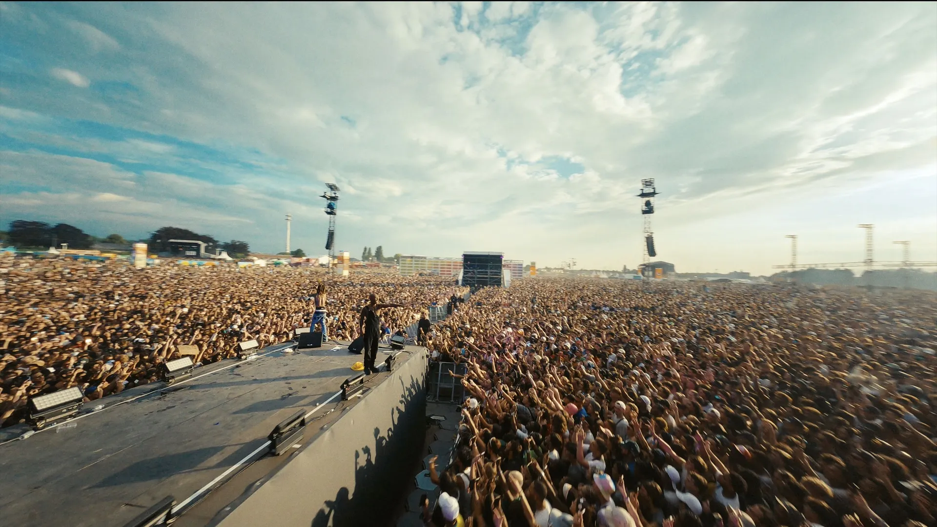 Le lineup complet des Ardentes 2026 est là et le festival poursuit sa ...