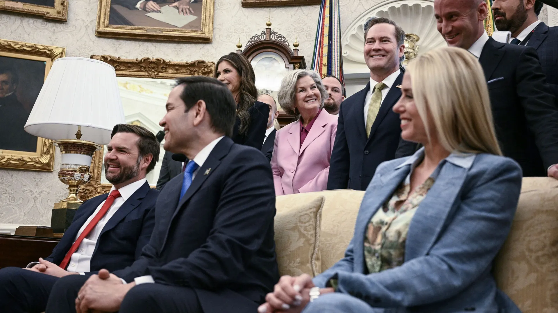 Kristi Noem, Tom Homan, Marco Rubio... qui sont les hommes et les ...