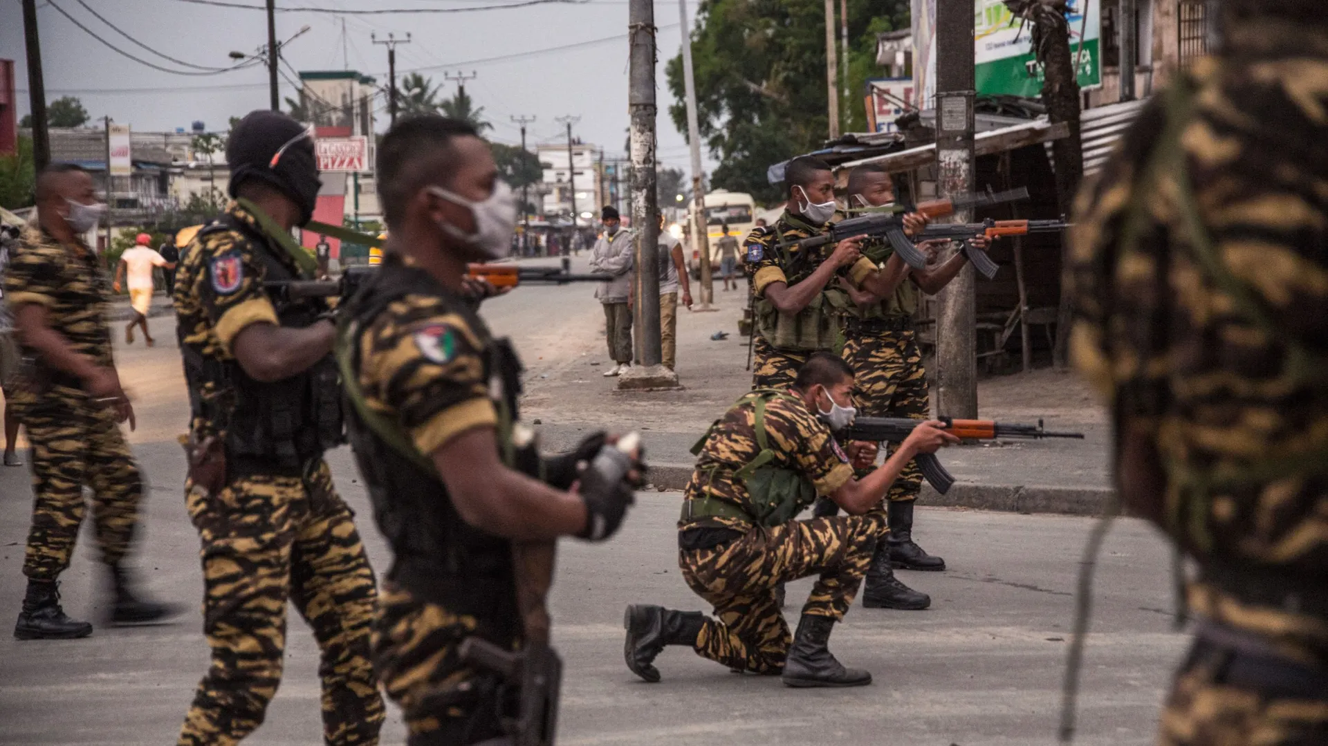 Madagascar : la police ouvre le feu sur des civils, 14 morts et 28 ...