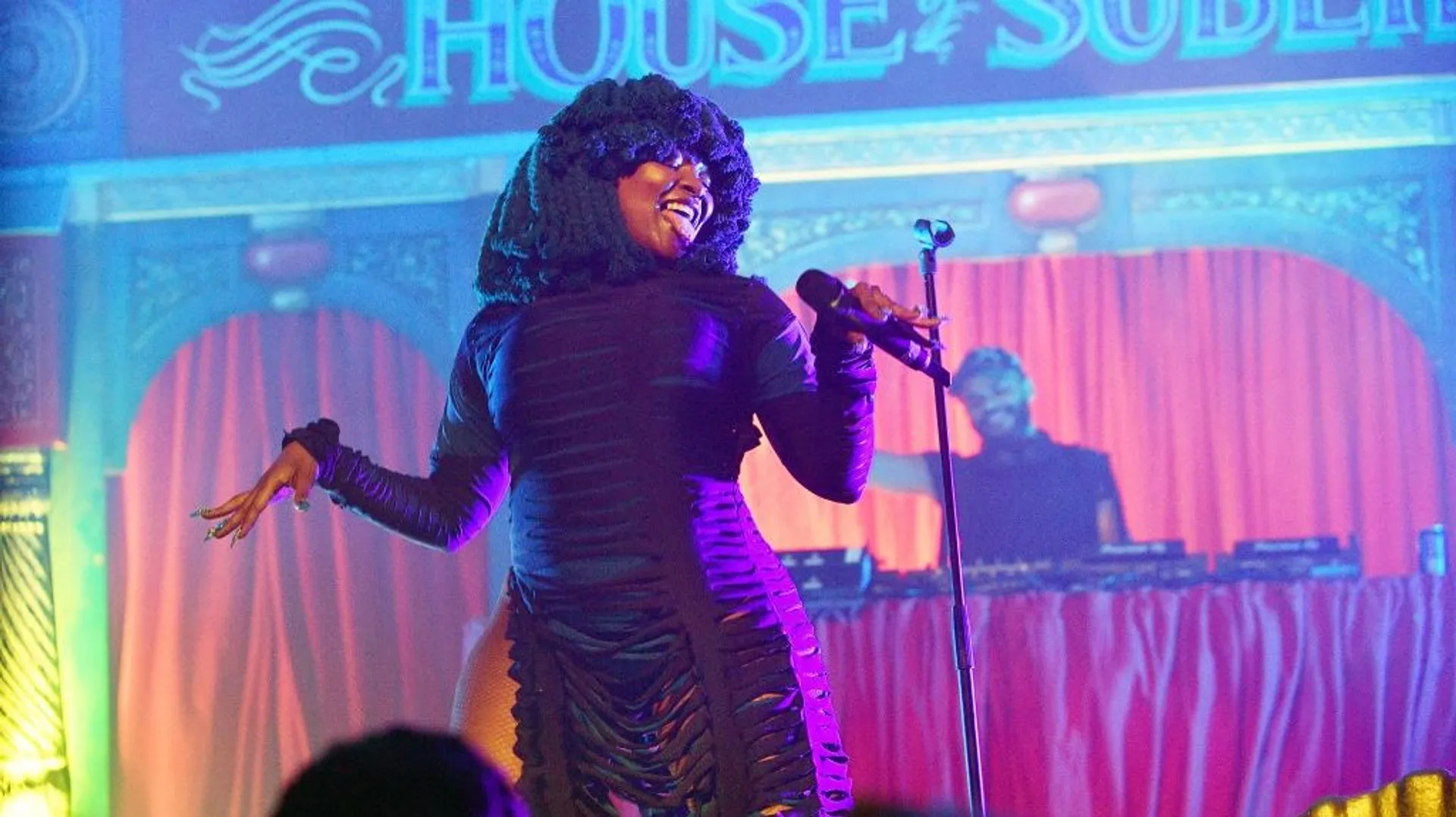 Moonchild Sanelly lâche un nouveau tube pour faire bouger le monde ...