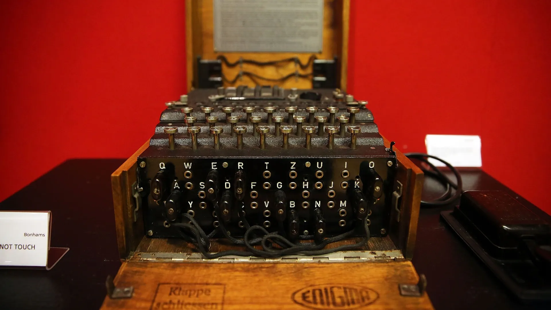 Comment la 'bombe' d'Alan Turing a déchiffré la machine Enigma pour ...