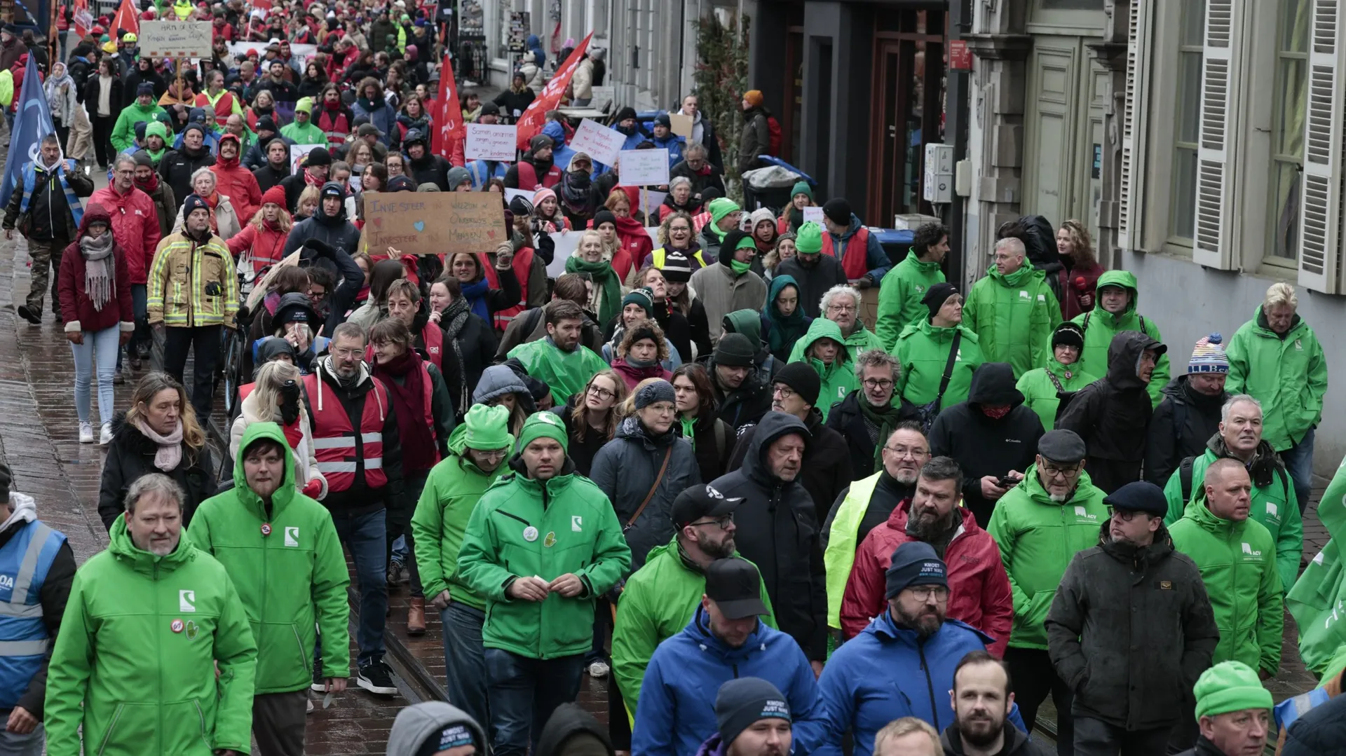Grève nationale : le secteur public s’est joint au mouvement ce mardi ...