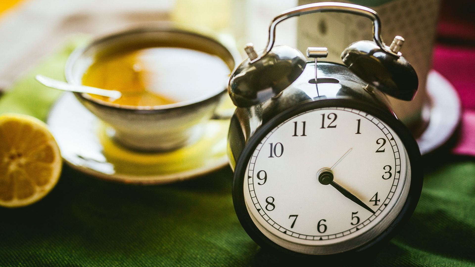 Qu'est-ce que la 'Tea Time alarm', qui amuse les Britanniques et ...