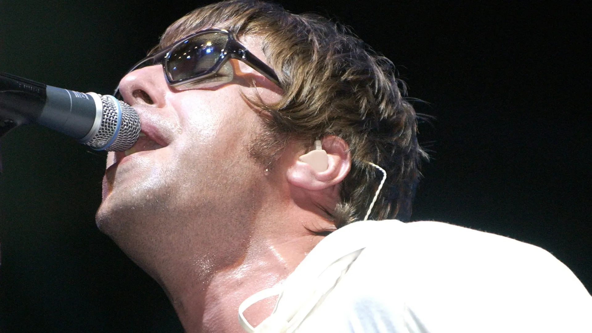 Oasis : Liam Gallagher réagit au faux album du groupe créé par une IA - RTBF Actus
