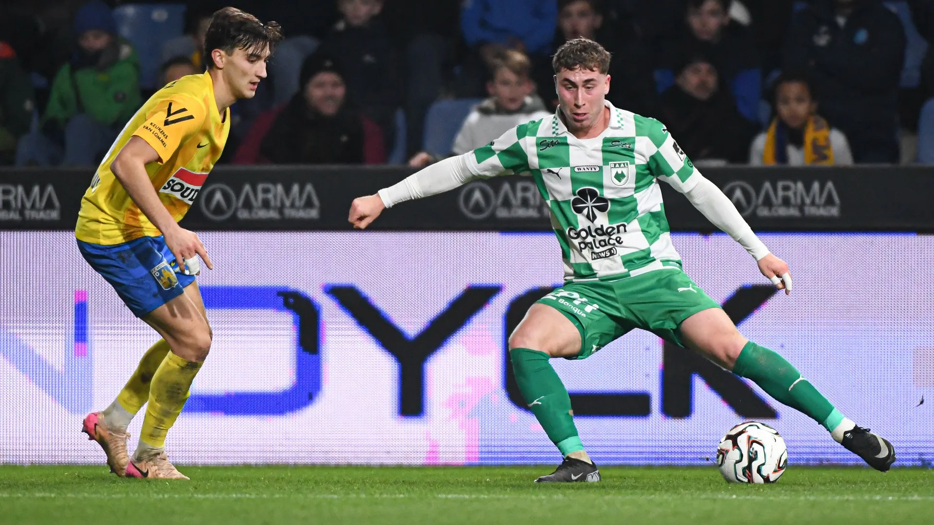 La RAAL La Louvière se fait à nouveau surprendre en fin de match et s ...