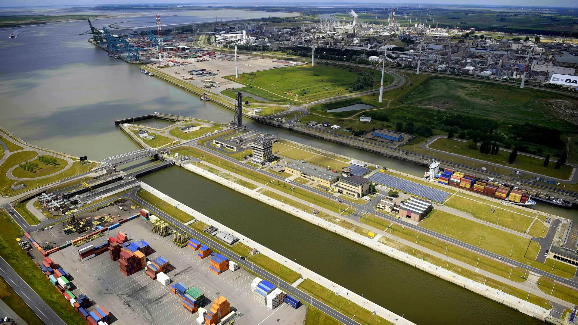 Le port d’Anvers enregistre en 2021 une croissance dans tous ses ...