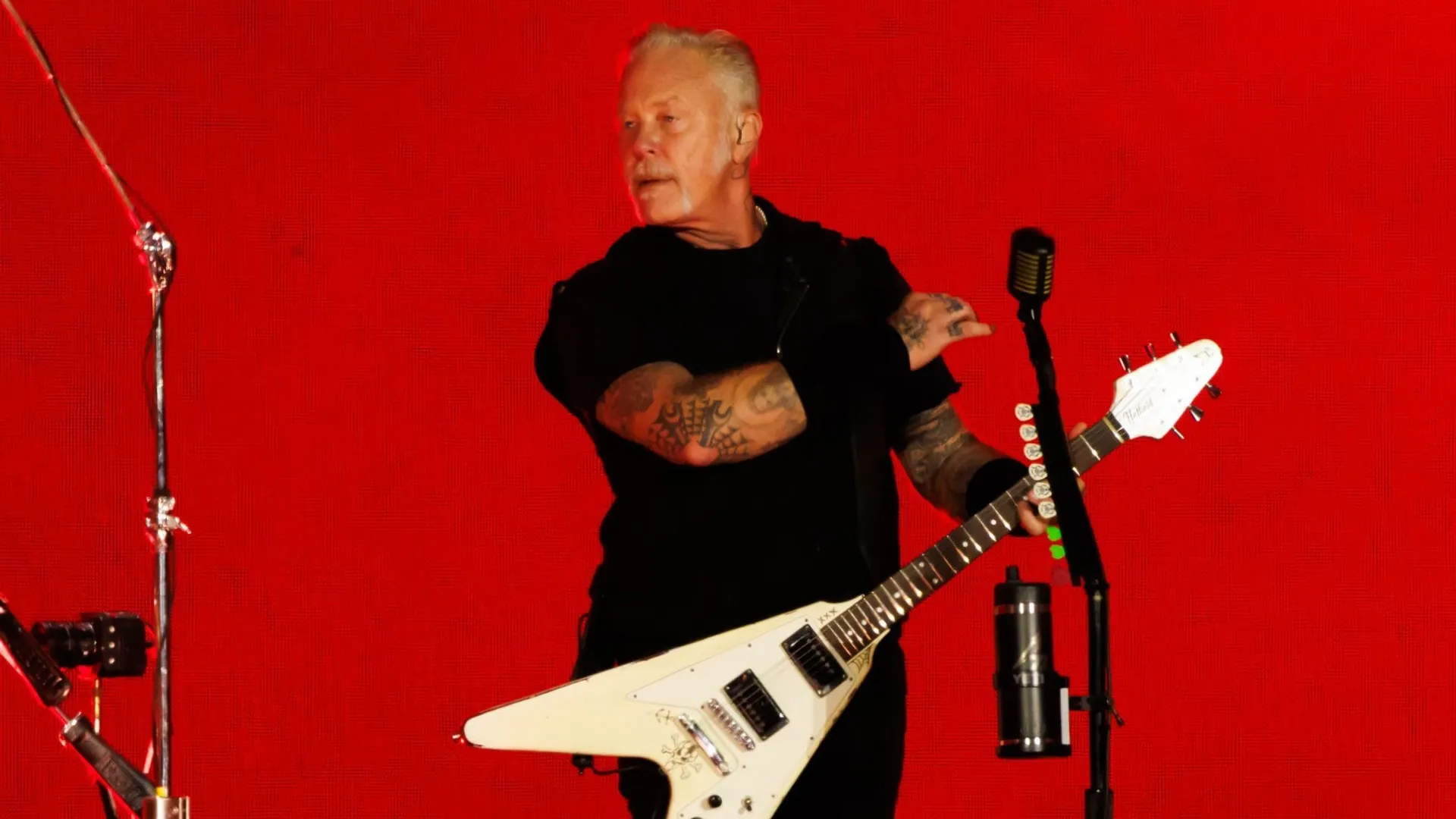 Metallica livre un concert exceptionnel à Athènes : tous les hits ...
