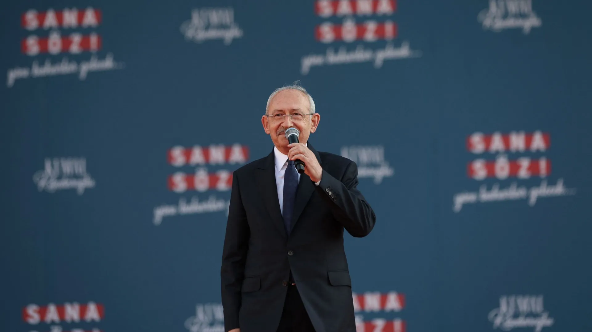 Un œil sur le monde : comment le président Erdogan se positionne en ...