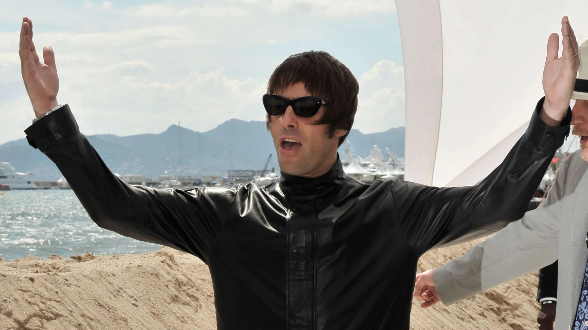 Oasis : les musiciens de la reformation révélés, avec des visages ...