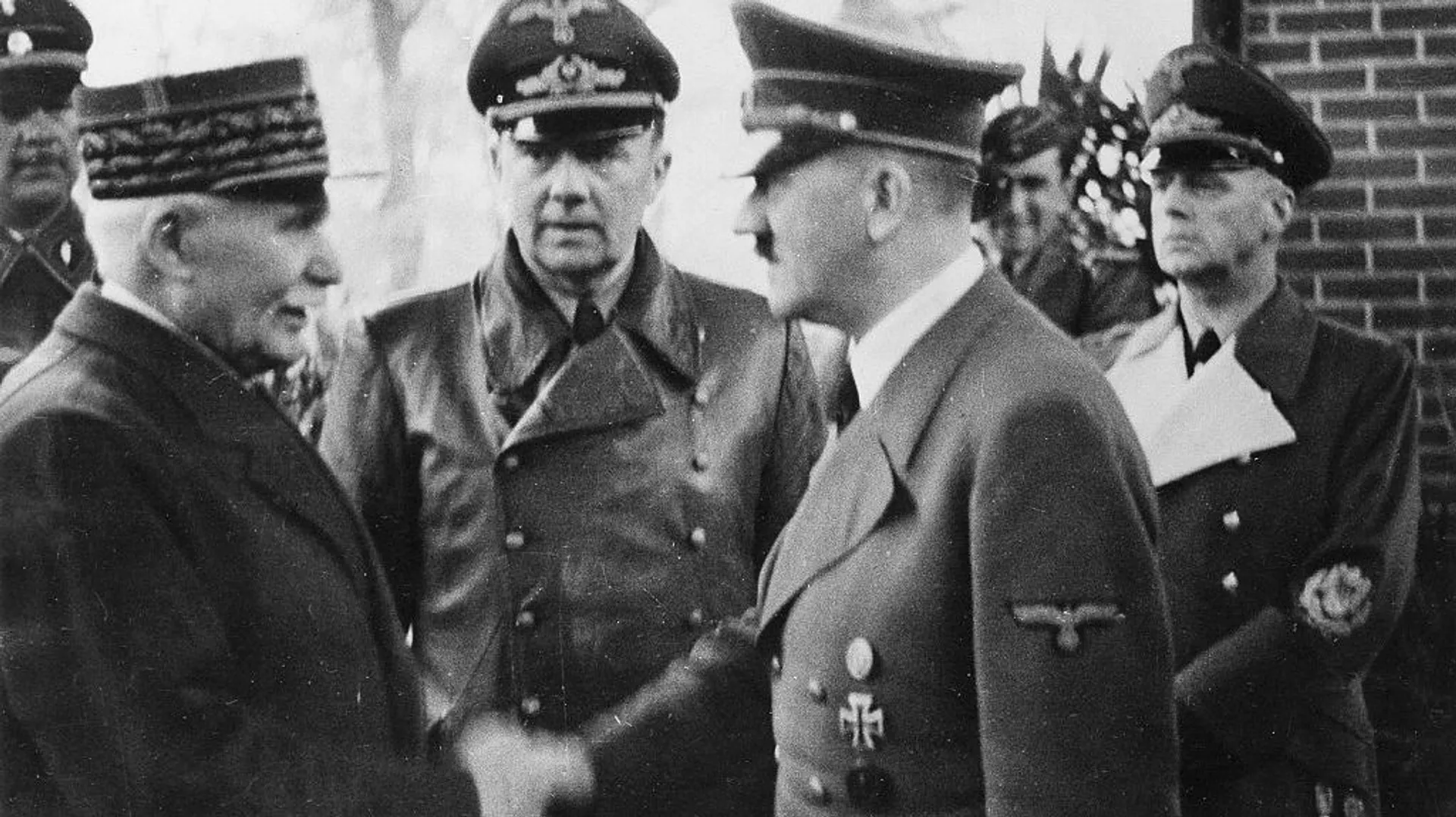 Il y a 85 ans, le maréchal Pétain s’arrogeait les pleins pouvoirs : le ...
