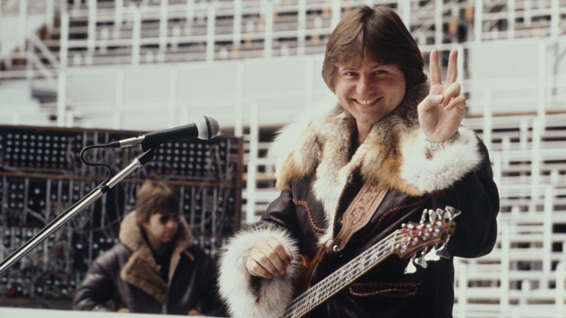 François De Brigode évoque Greg Lake de King Crimson et Emerson, Lake ...