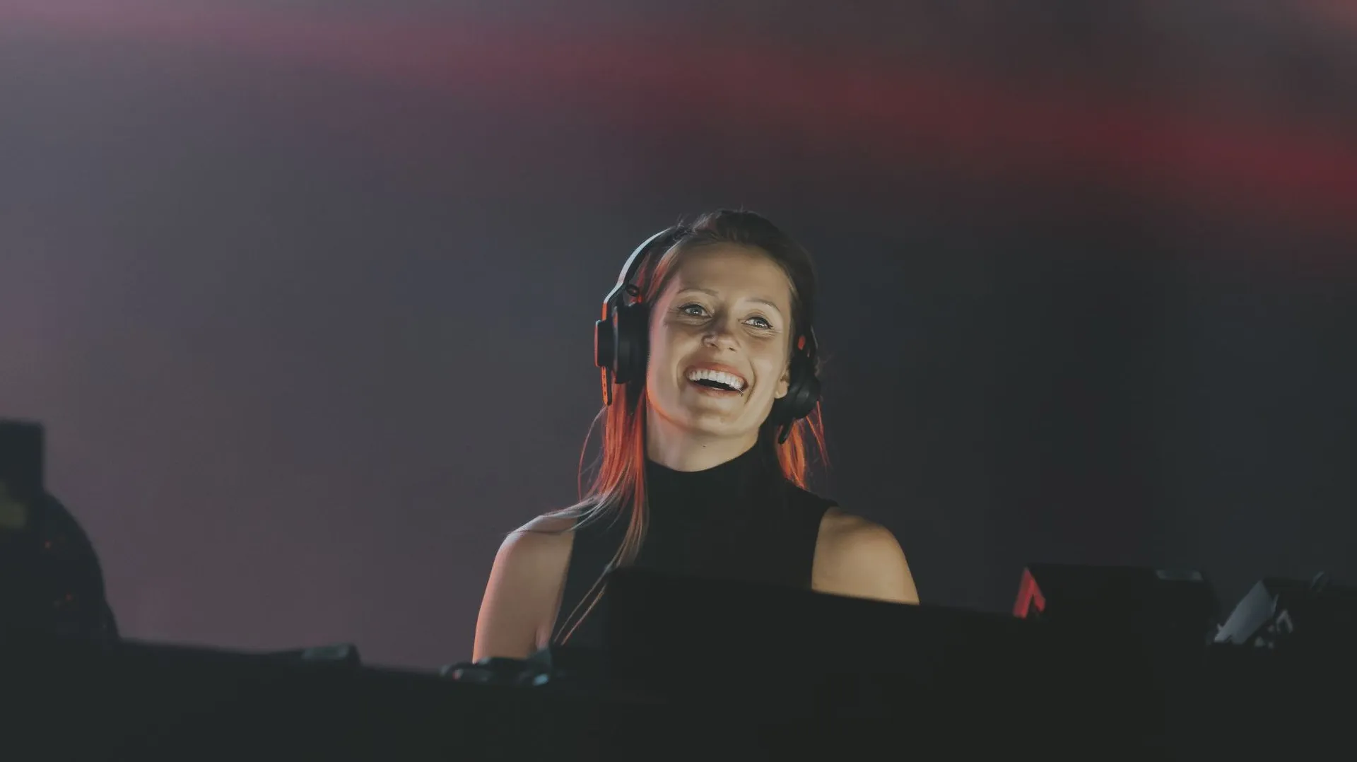 Jameliz green dress xxx she’s undoubtedly worth every