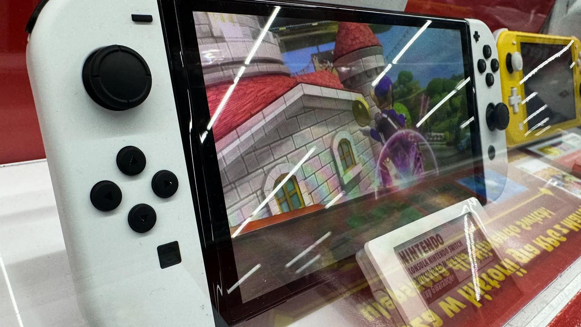 La Nintendo Switch 2 serait finalement prévue pour 2025, selon des ...