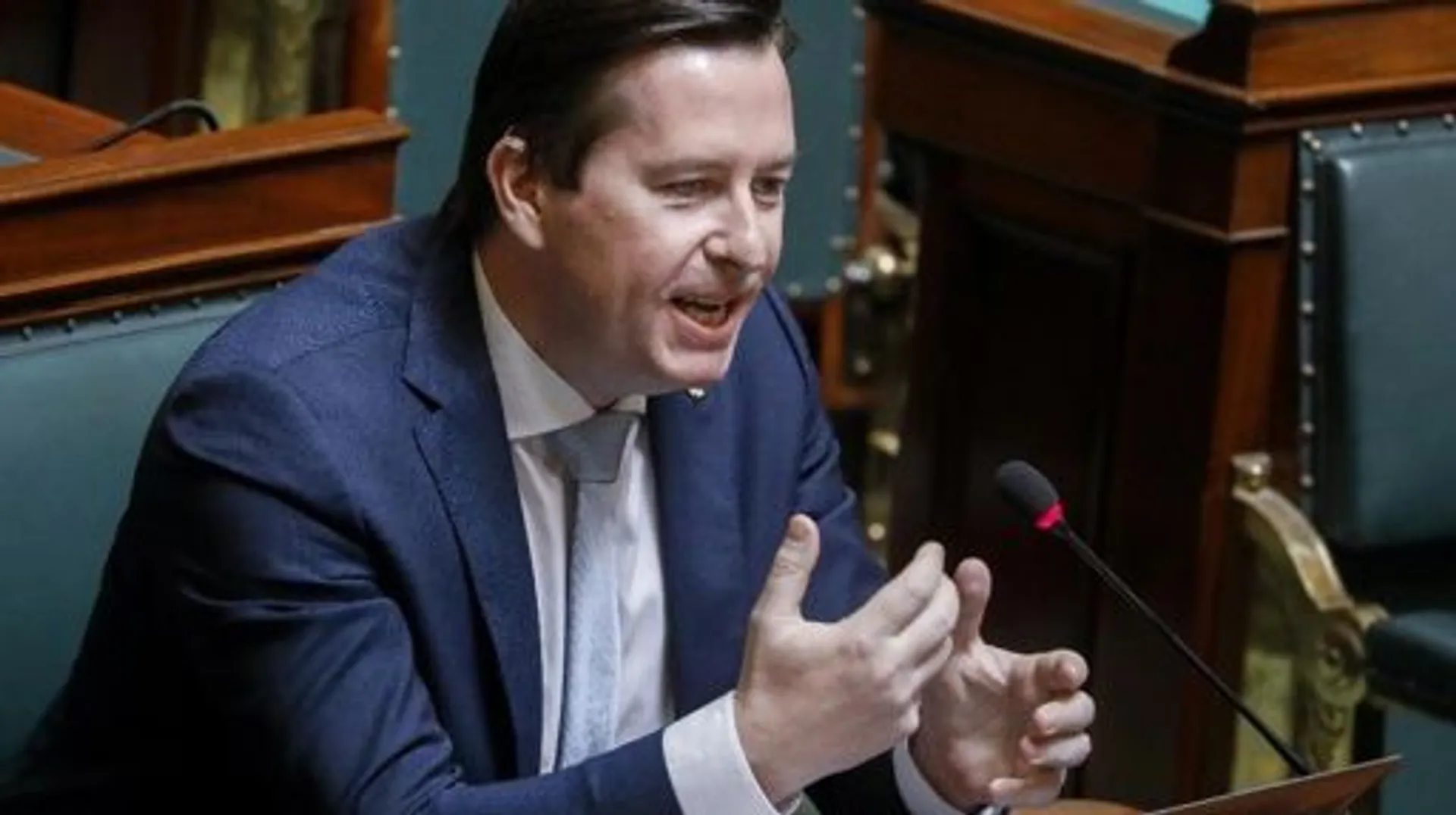 Espionnage chinois : Steven Creyelman (Vlaams Belang) démissionne de la ...