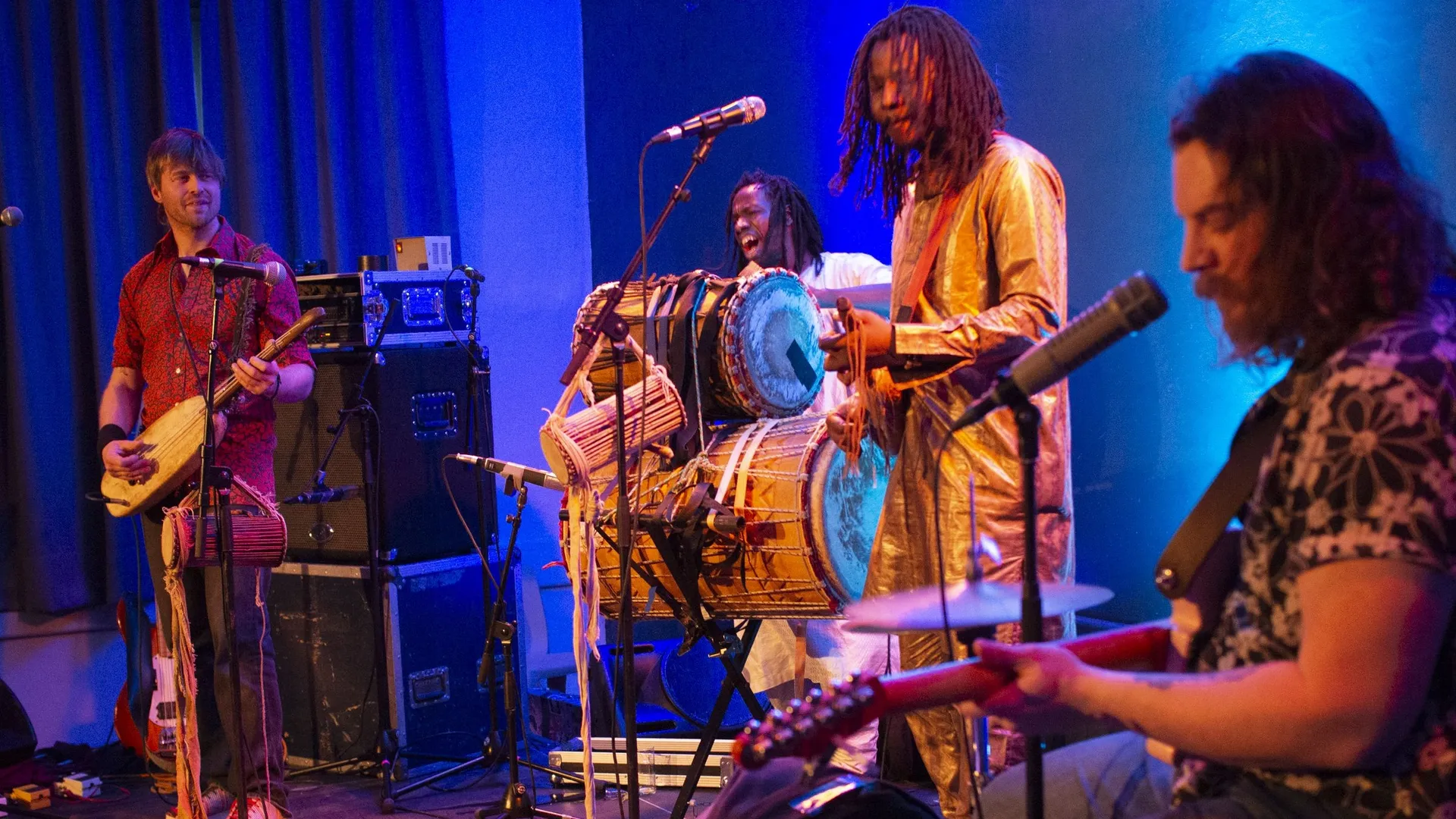 Nerami, un savoureux mélange de rock et de traditionnel malien qui se ...