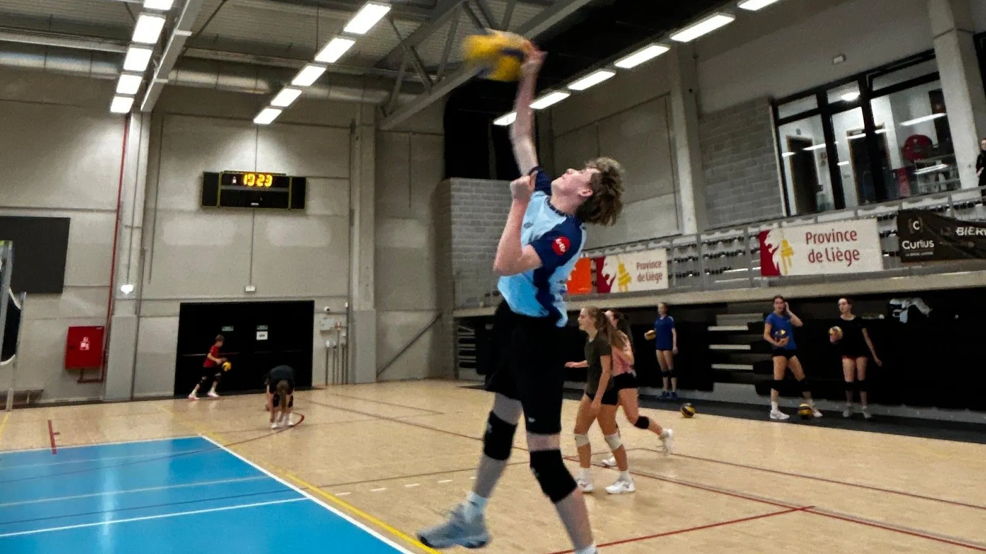 Volley : le centre de formation du club de Waremme est l’un des ...
