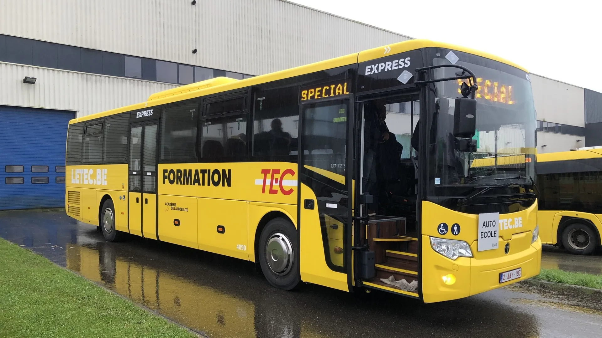 15 à 20 chauffeurs de bus TEC recherchés en province de Luxembourg ...