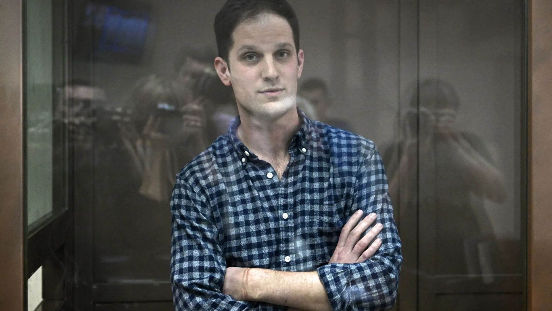 La justice russe maintient en détention le journaliste américain Evan ...