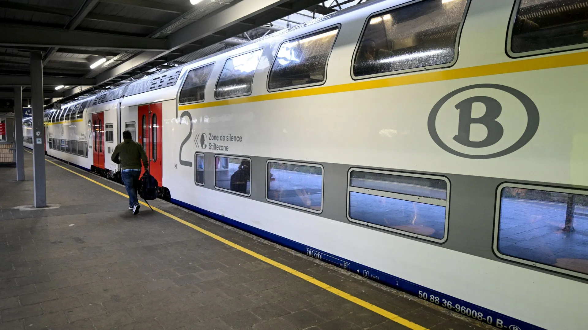 Le trafic ferroviaire reprend entre Midi et Forest après un début d ...